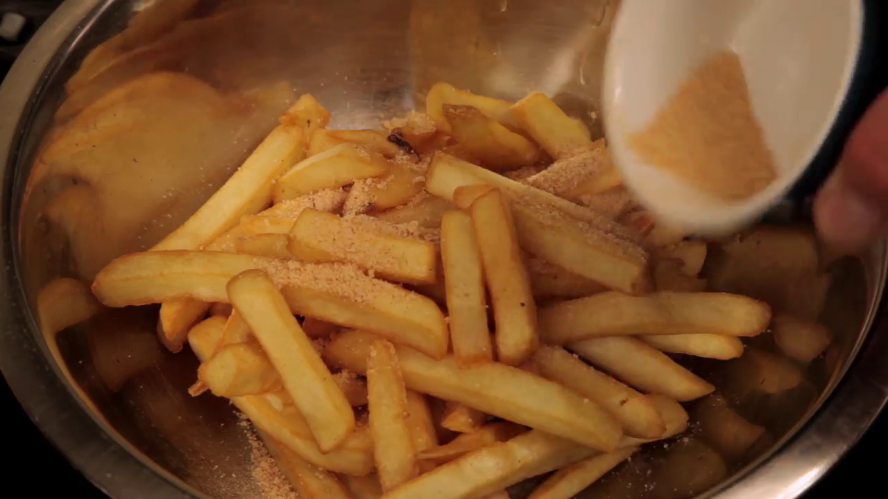 How to Cook the Adelaide's Classic "AB" (Loaded Gyros Fires) : 7 Steps ...