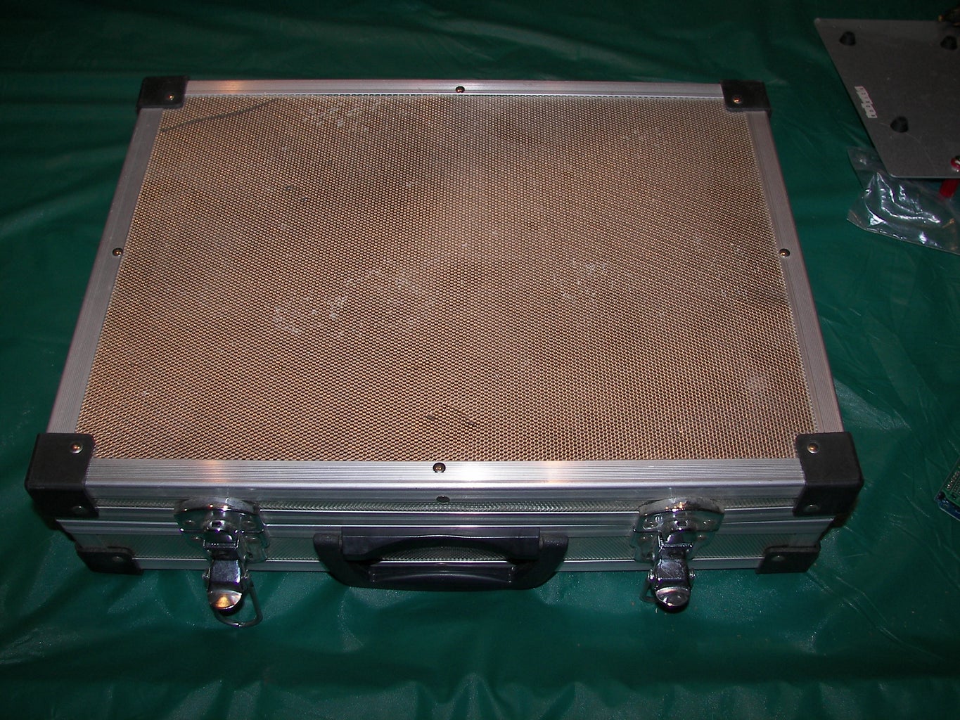 Portable Arduino Project Valise 6 Steps Instructables