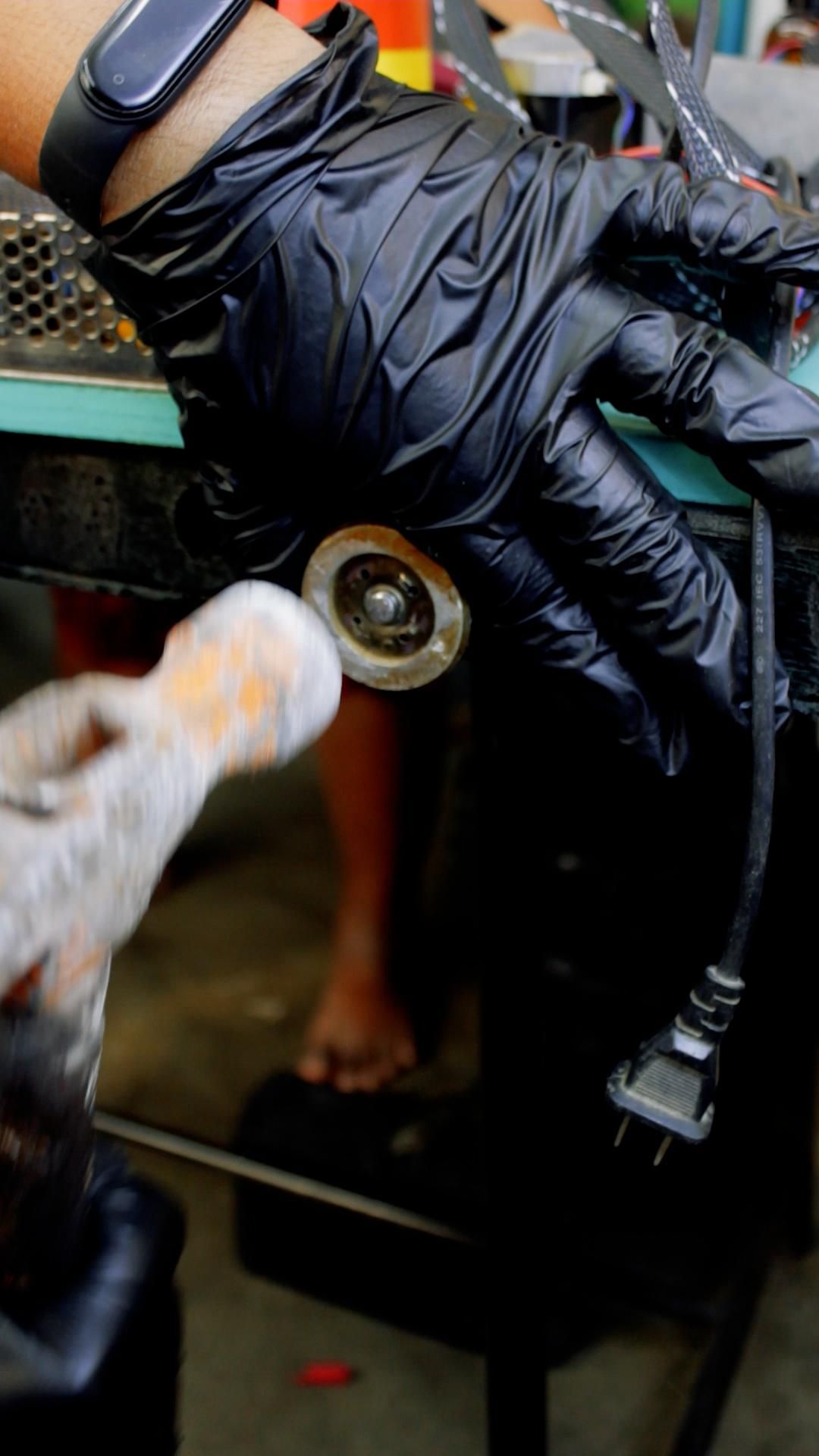 How to Fix a Broken Electric Fan: Motor Humming Sound | Rotor Not ...