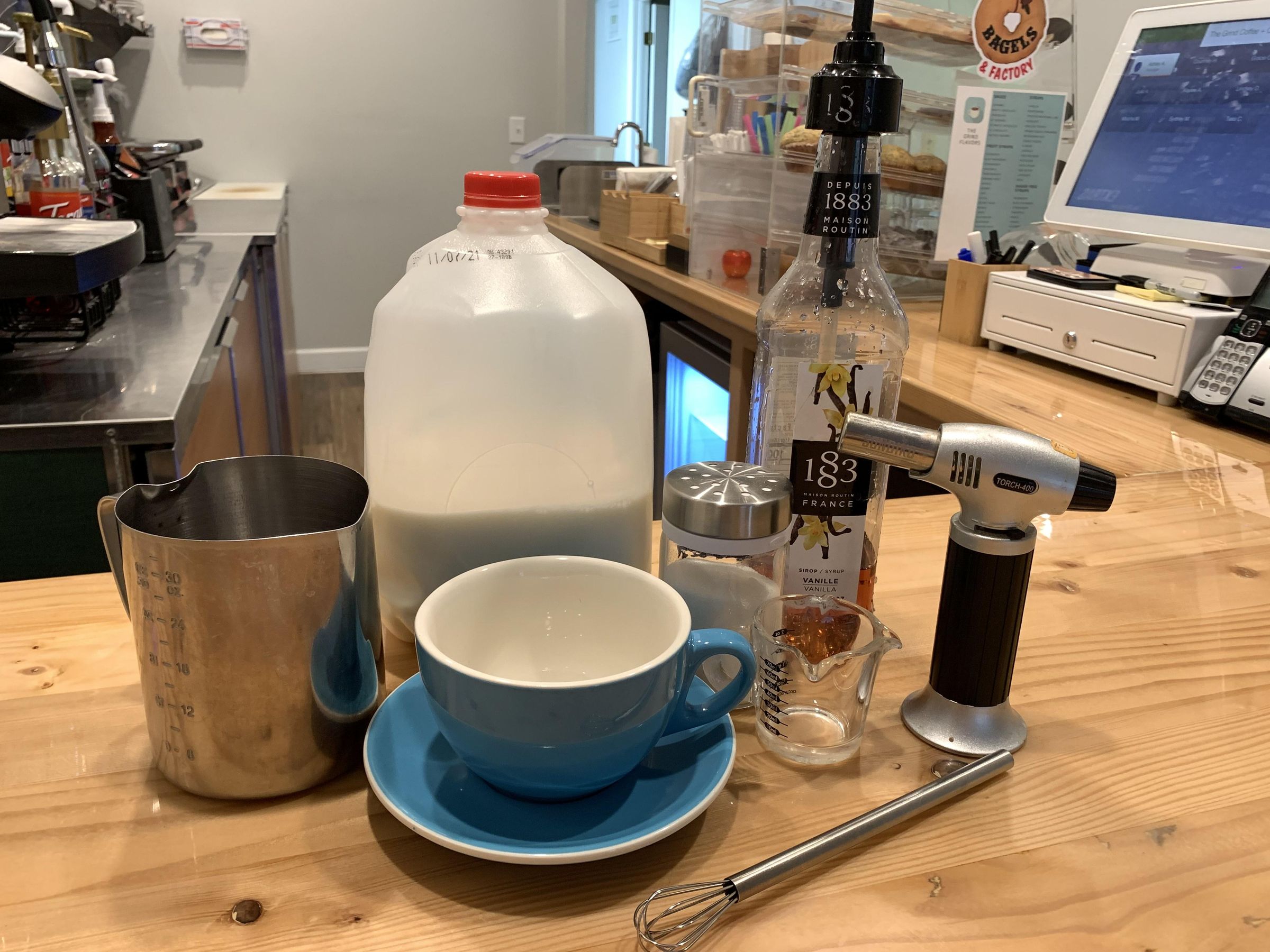 How to Make a Creme Brulee Latte : 5 Steps (with Pictures) - Instructables