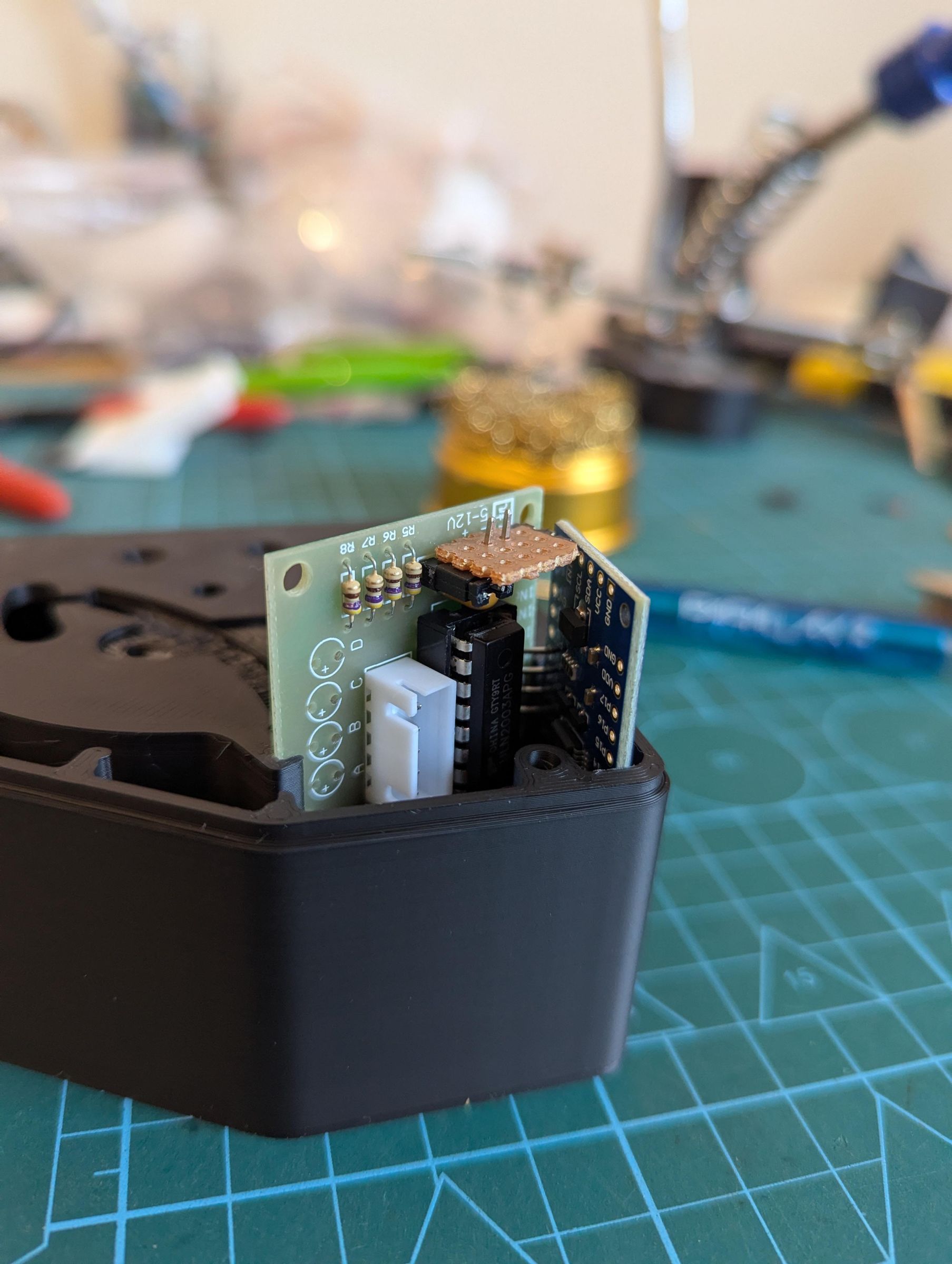 Split Flap Display - (3D Printed, Modular, Compact & Enclosed, With Web ...