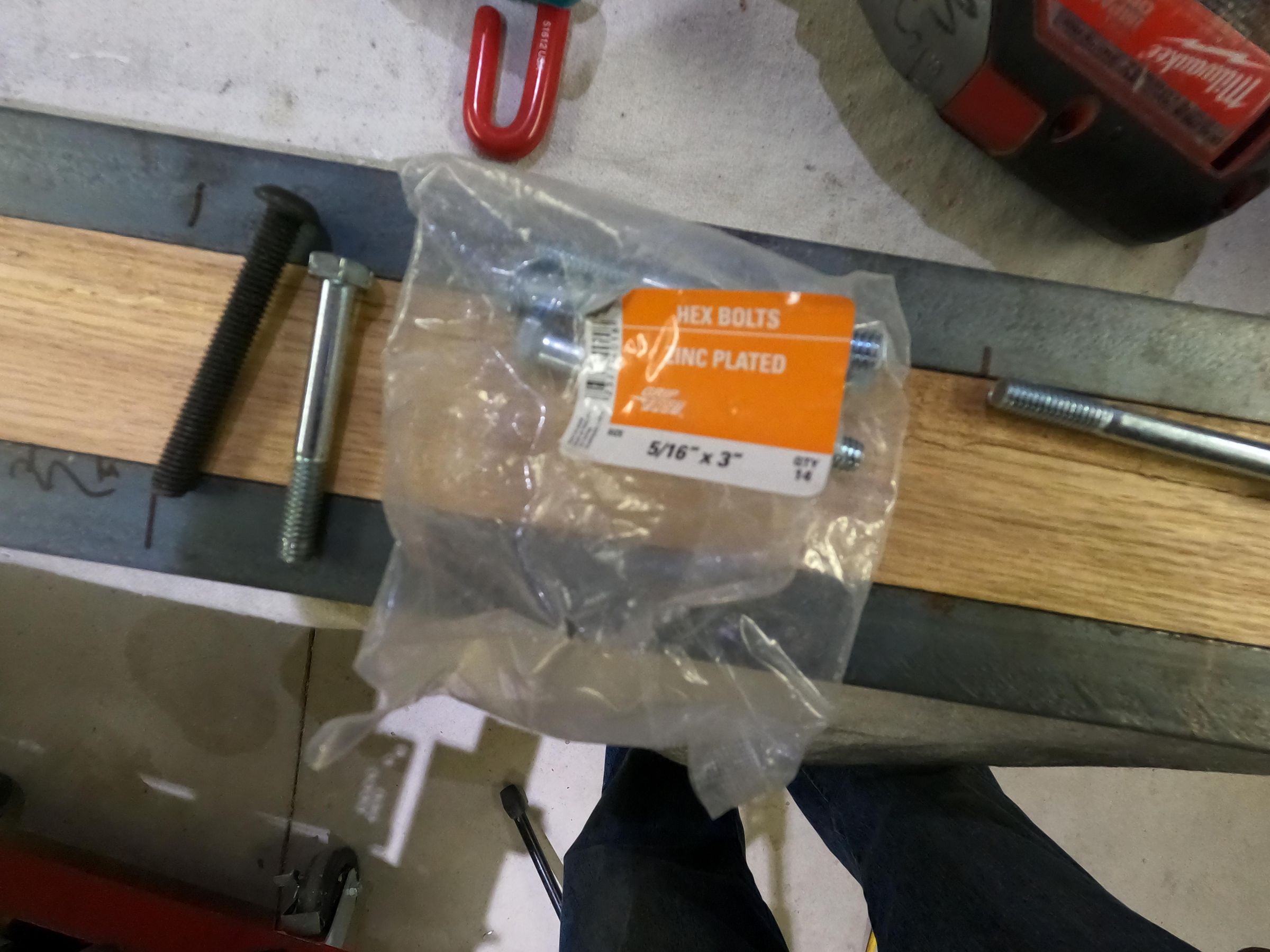 Multi-Clamp Glue-Up Jig for Fabricating DIY Wood Beams AKA a ...