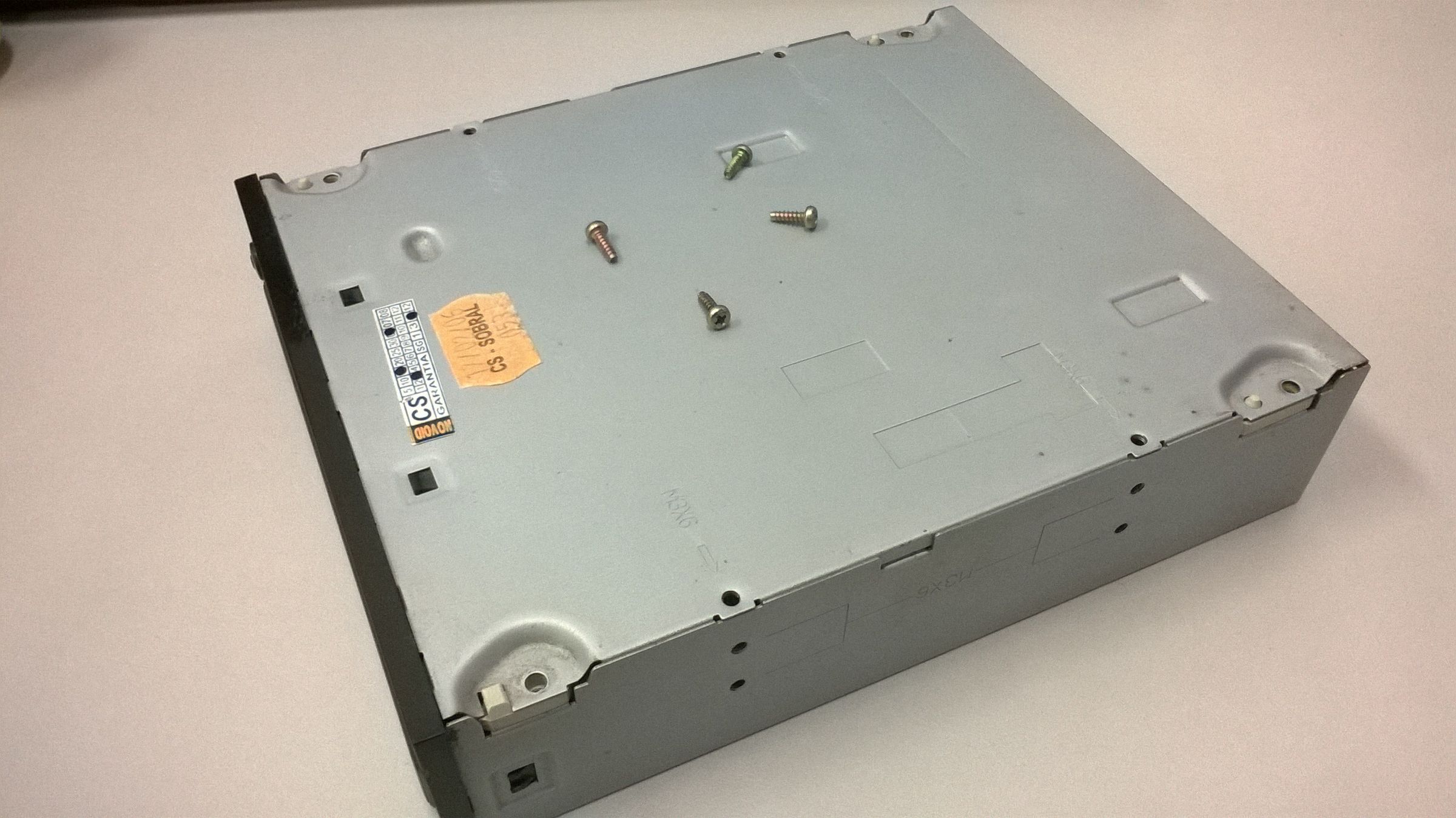 Disassembling a CD/DVD Reader and Reusing Its Parts : 12 Steps (with ...