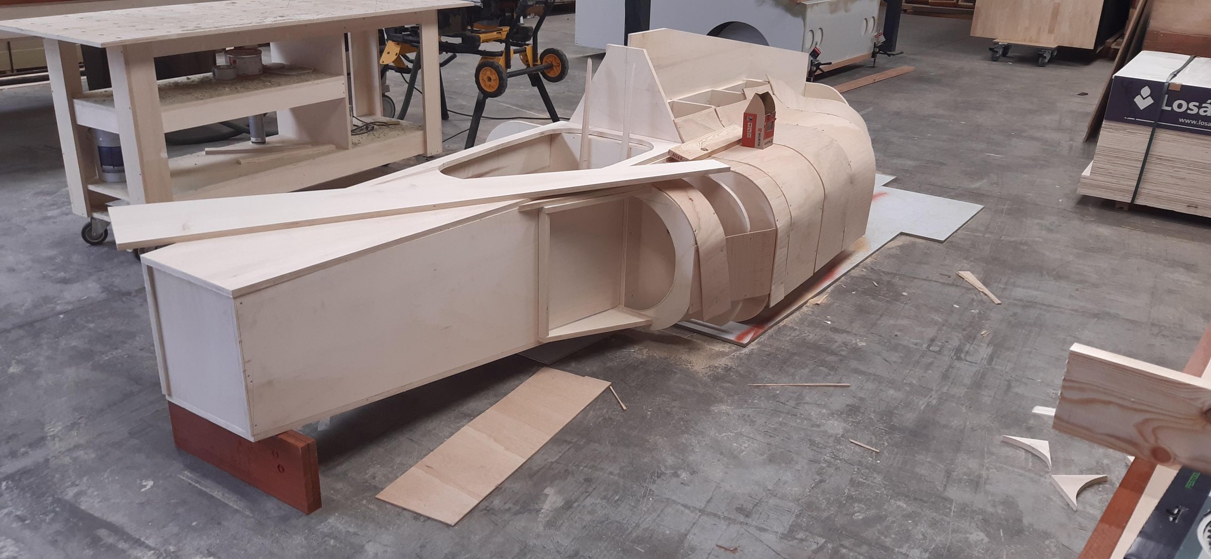 Full-size F1 Replica Car : 19 Steps (with Pictures) - Instructables