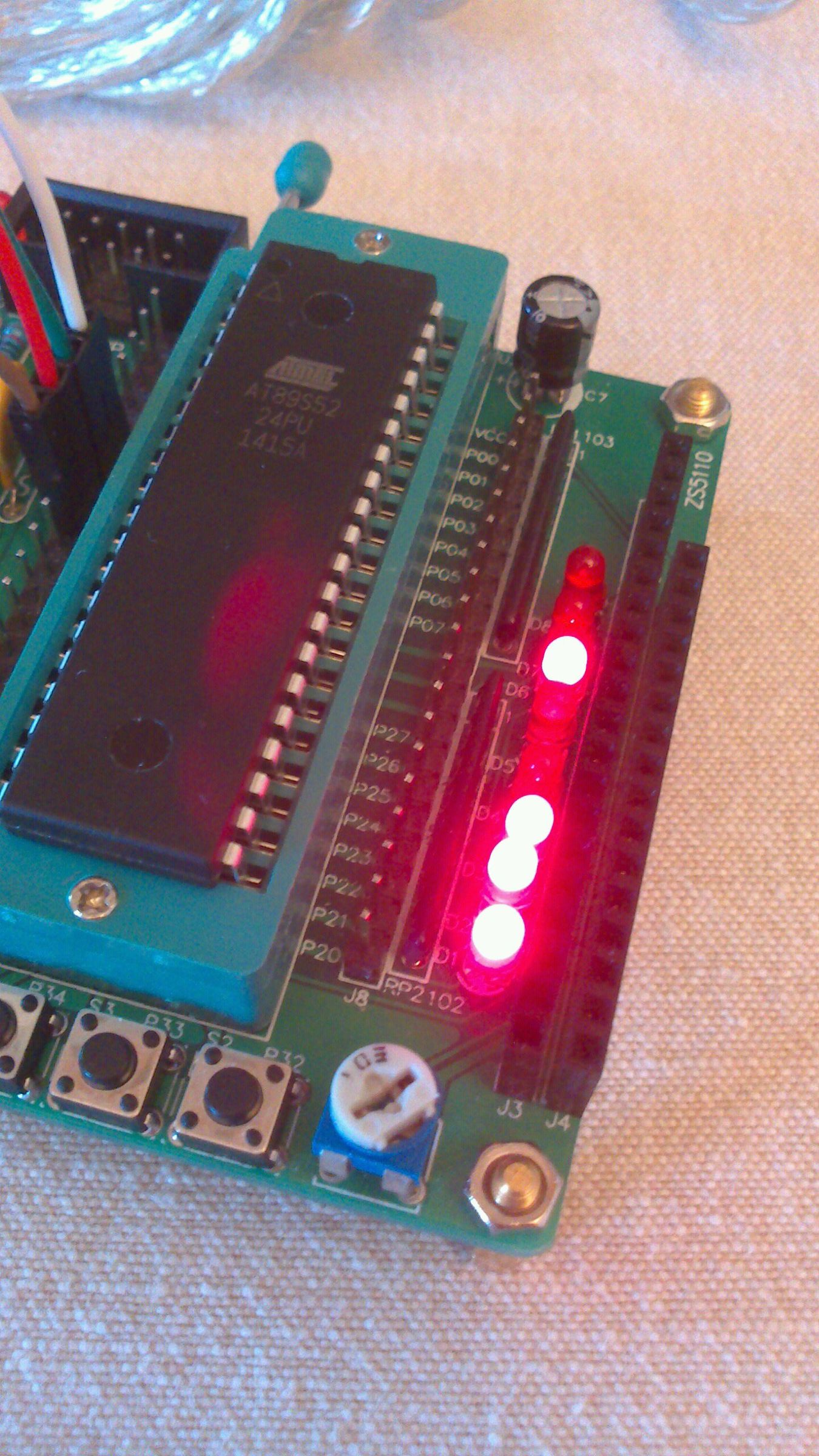 Getting Started With a 8051 Micro-controller : 12 Steps - Instructables