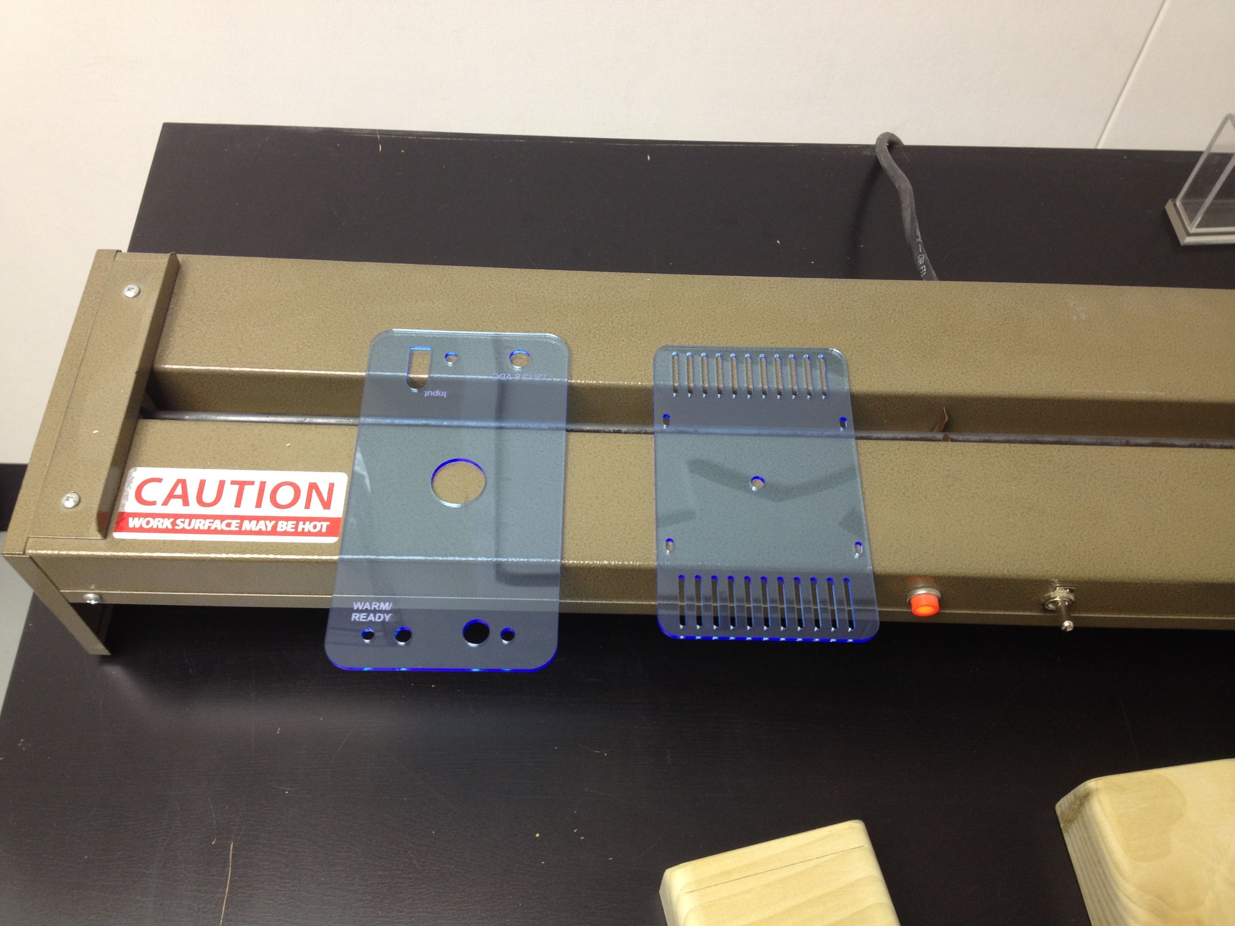Acrylic Enclosure Using Laser Cutter and Strip Heater : 4 Steps ...