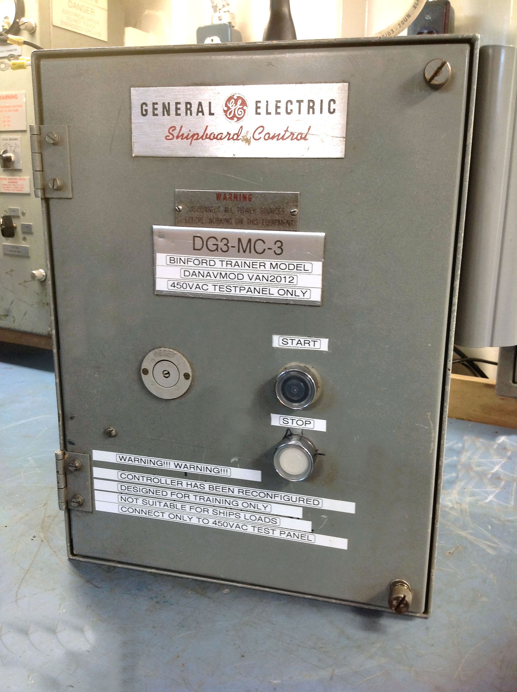 Industrial Motor Controller Trainer : 3 Steps - Instructables