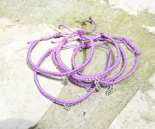 DIY Simple Macrame Bracelet : 8 Steps (with Pictures) - Instructables
