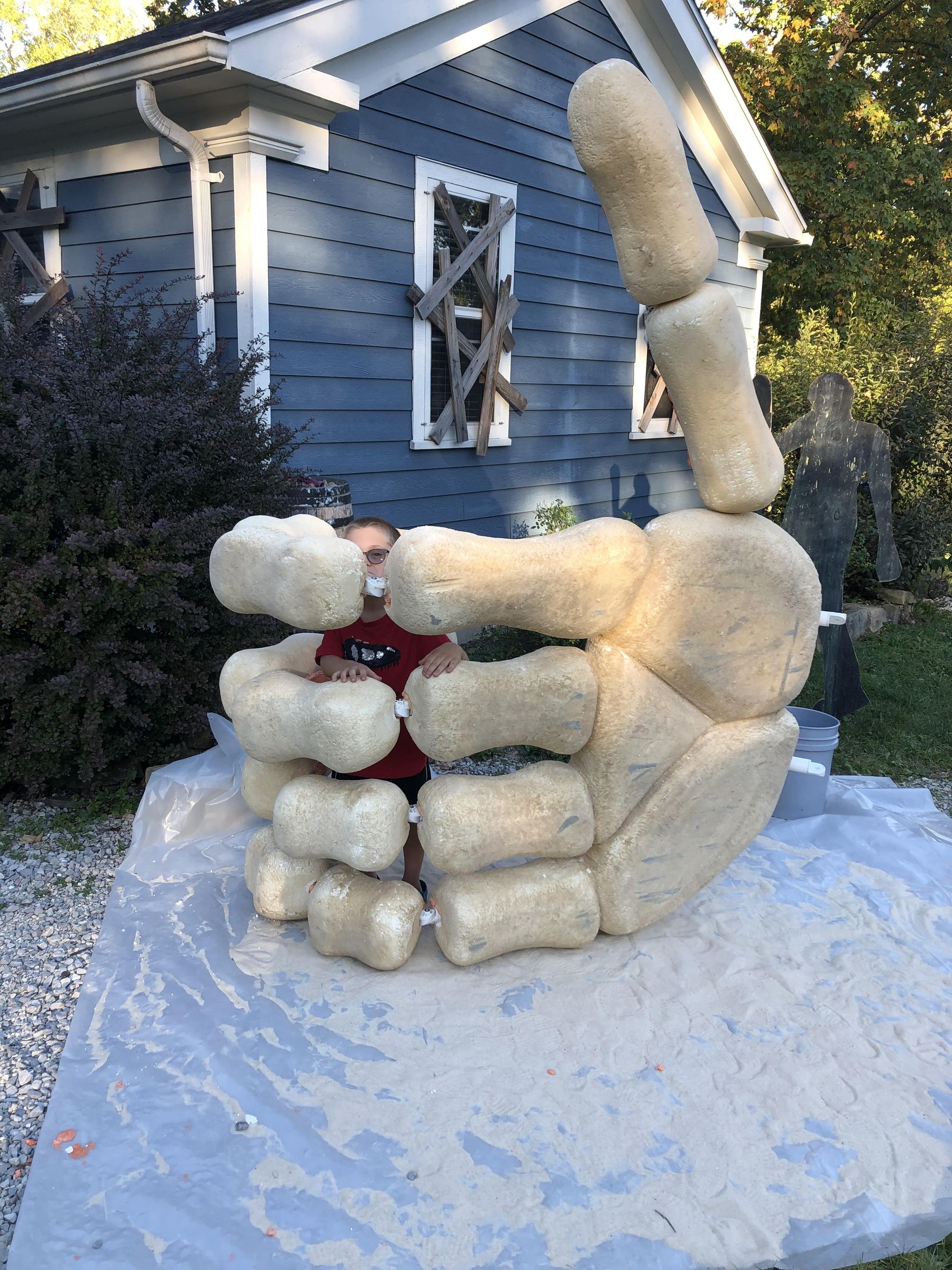 Over Sized Skeleton Breaking Out of My Home : 11 Steps (with Pictures ...