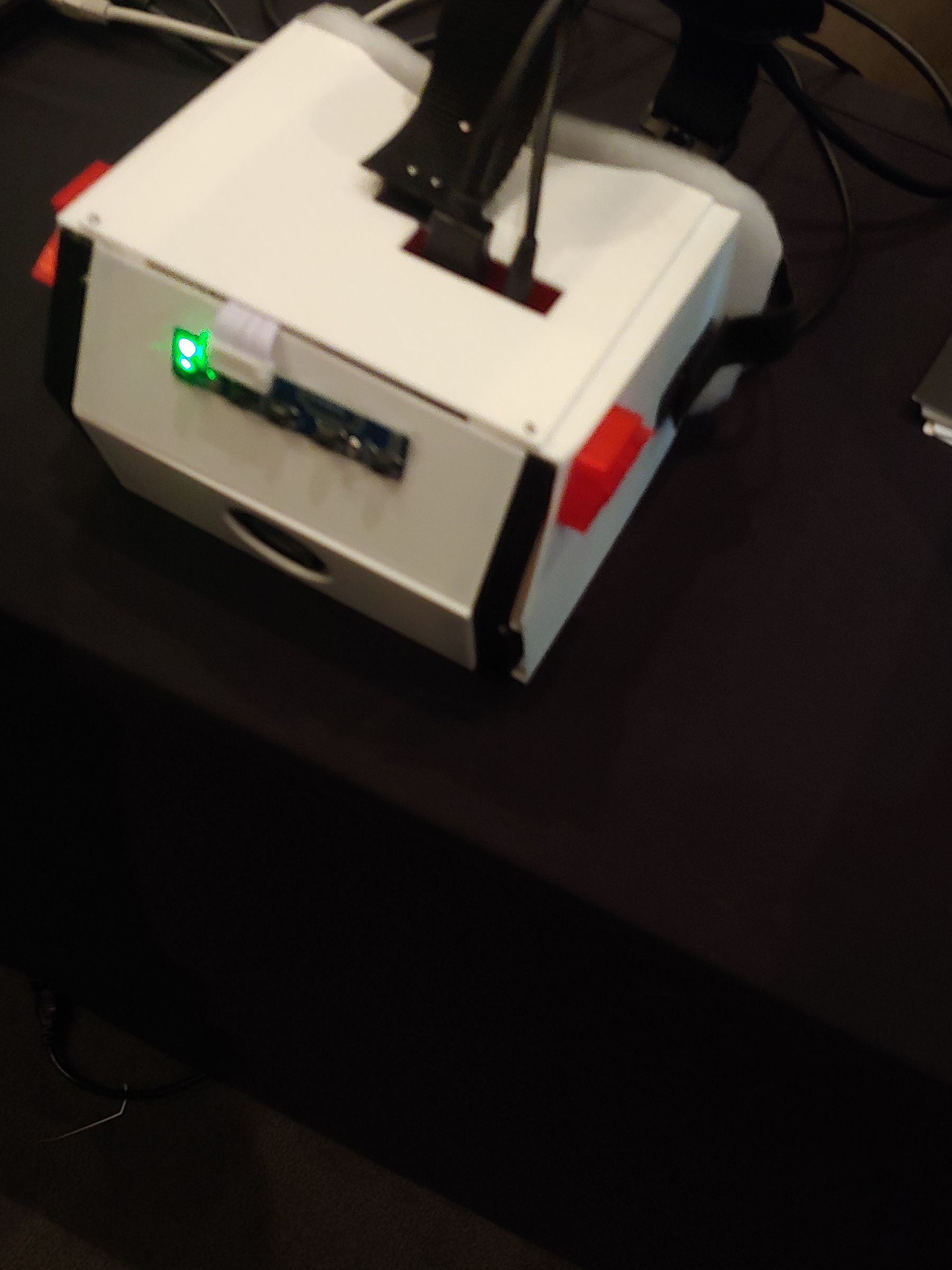 DIY VR Headset Like Meta Quest 2 : 5 Steps - Instructables