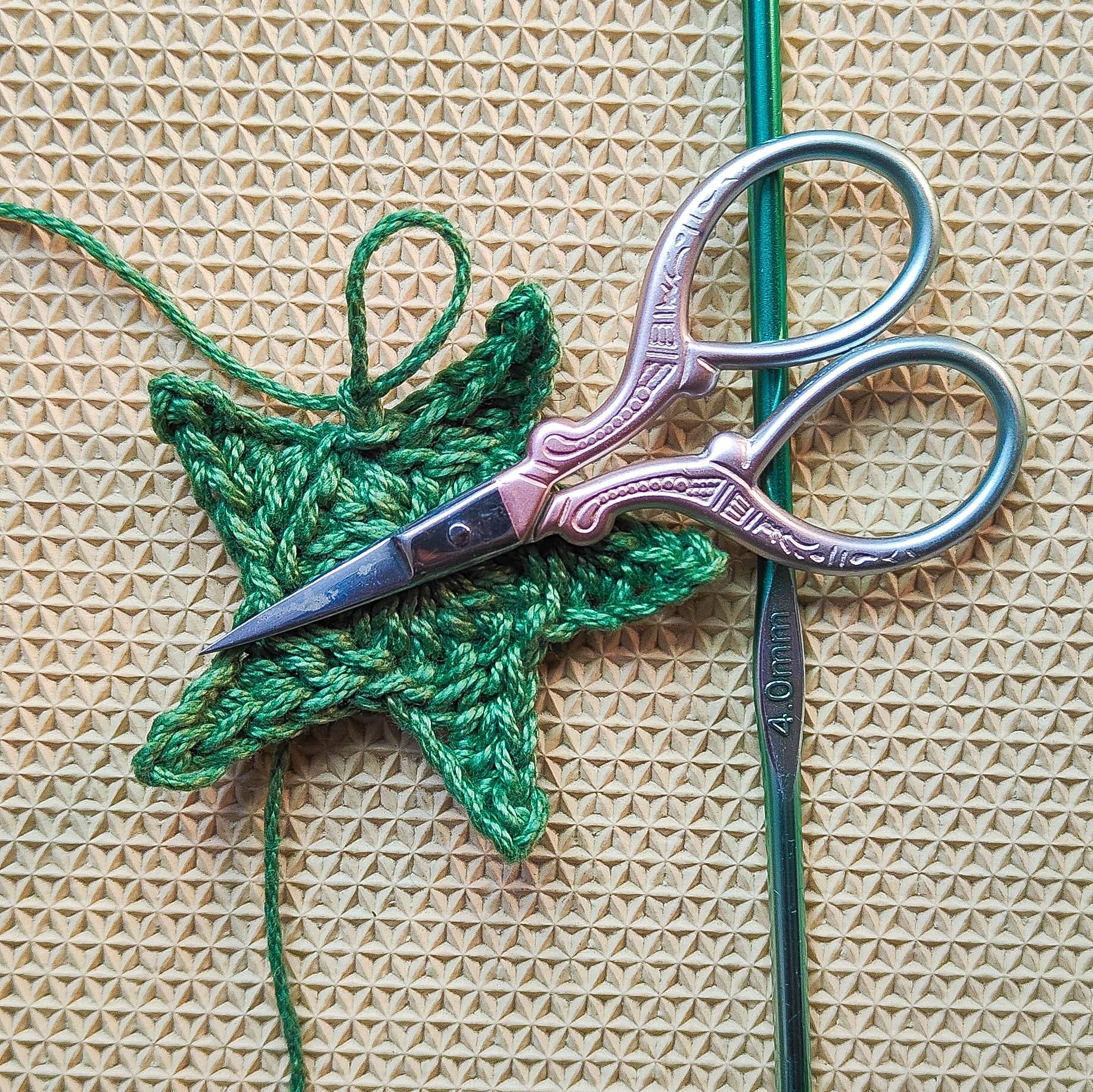 Easiest and Fastest Five Pointed Crochet Star (with Pictures ...