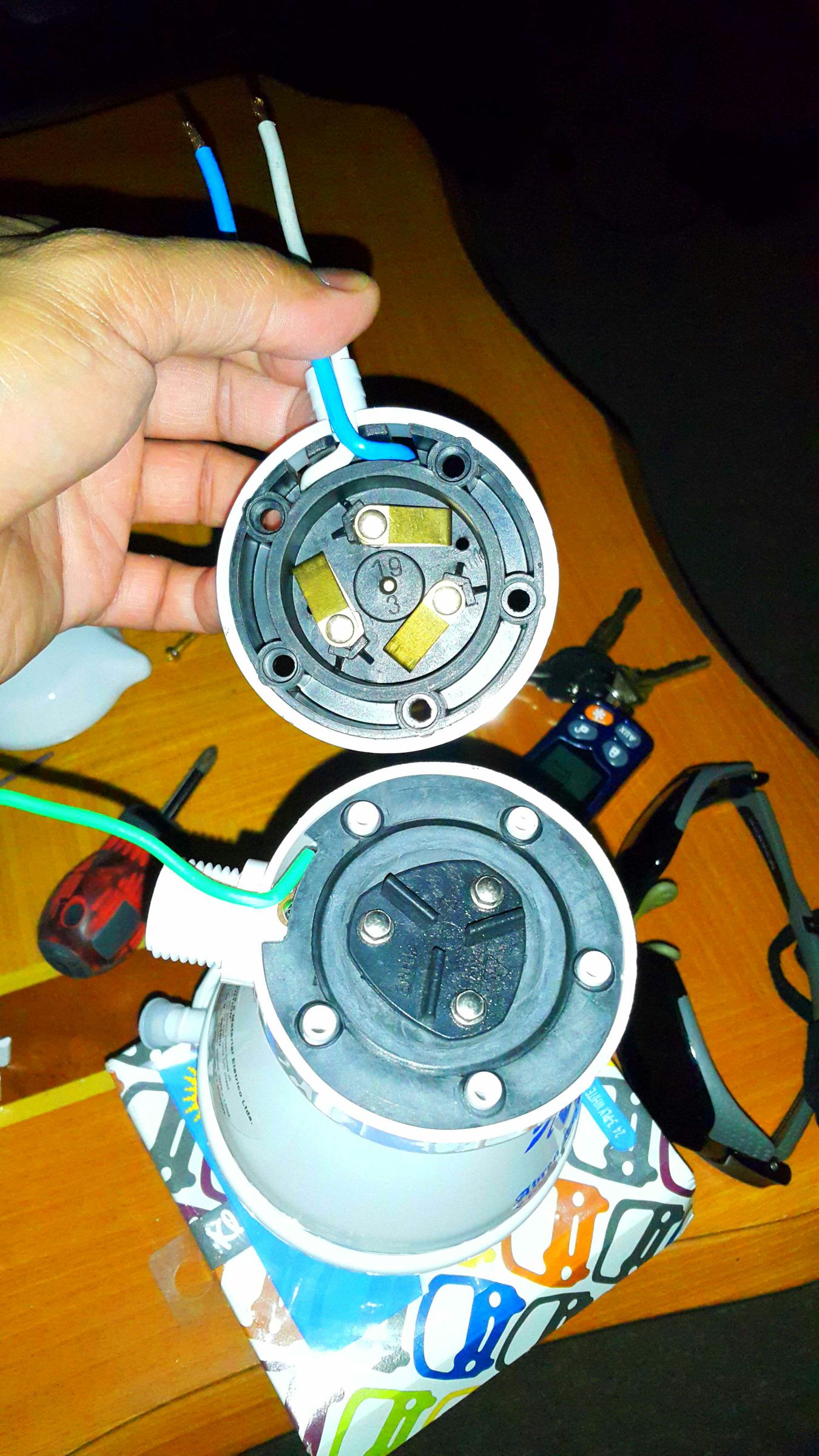 Fixing a Shower Head Heater! : 7 Steps (with Pictures) - Instructables