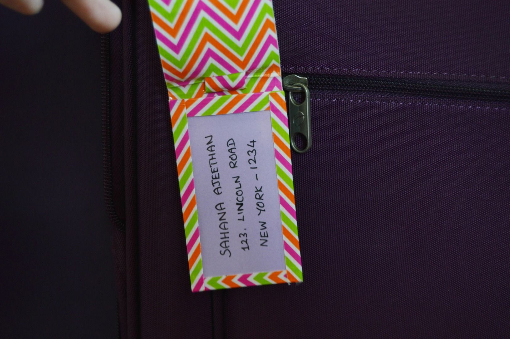 DIY Luggage Tag Using Duct Tape : 6 Steps - Instructables