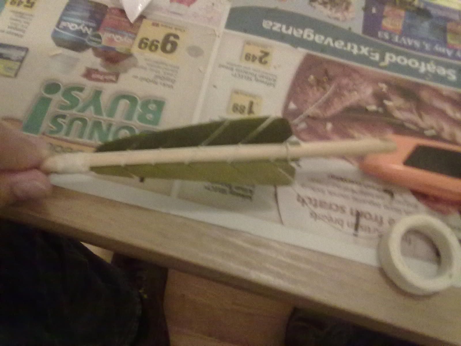 Hand Fletching Wood Arrows : 10 Steps - Instructables