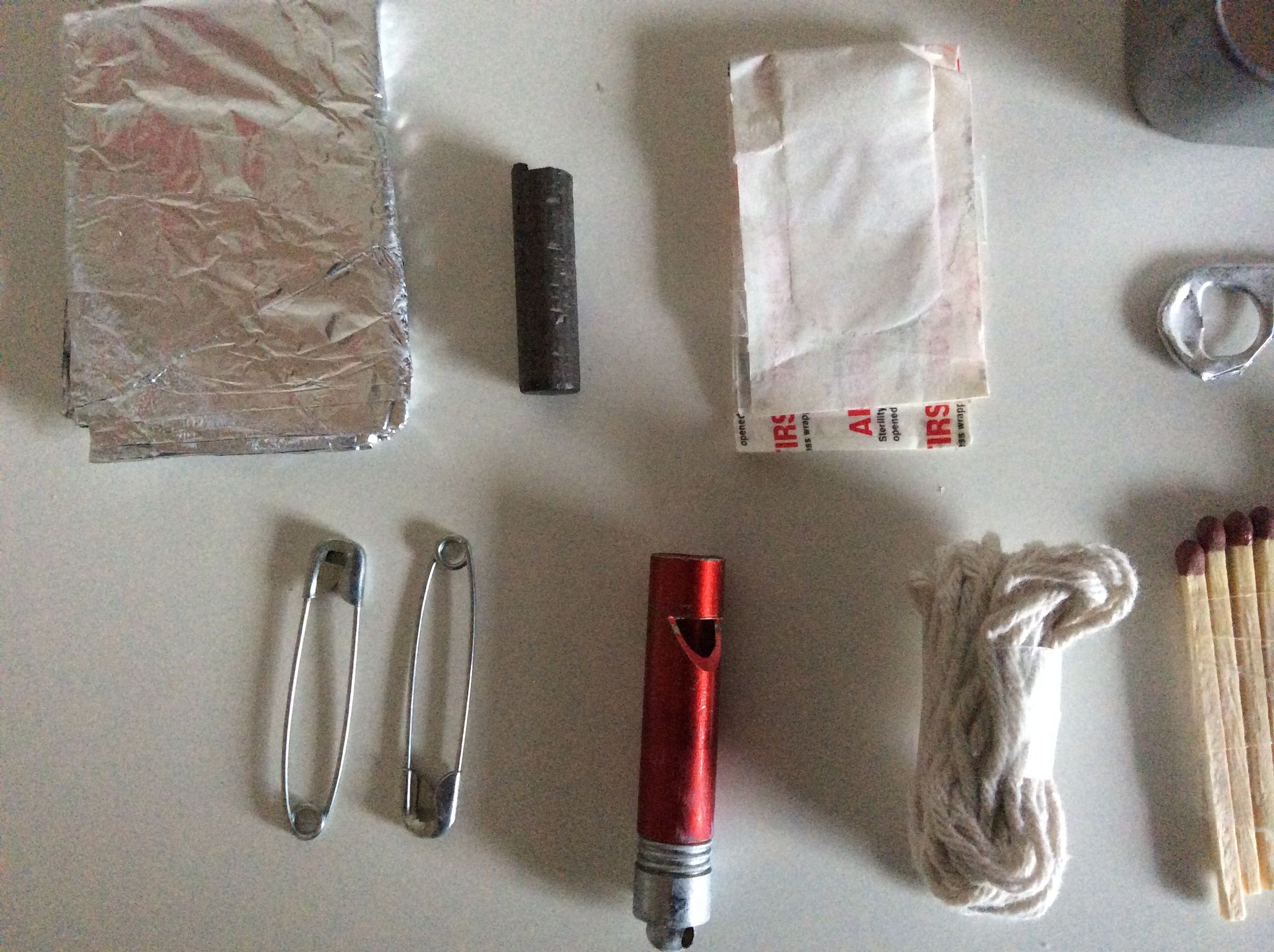 Survival Kit - Mini Tin - Instructables