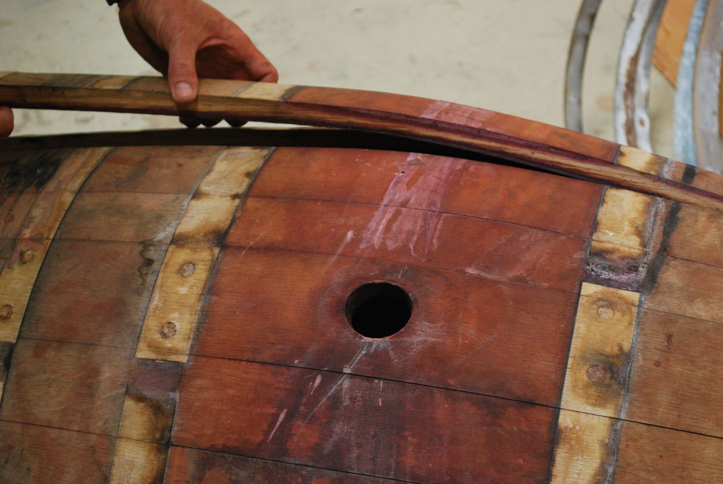 Oak Wine Barrel Coffee Table : 11 Steps (with Pictures) - Instructables