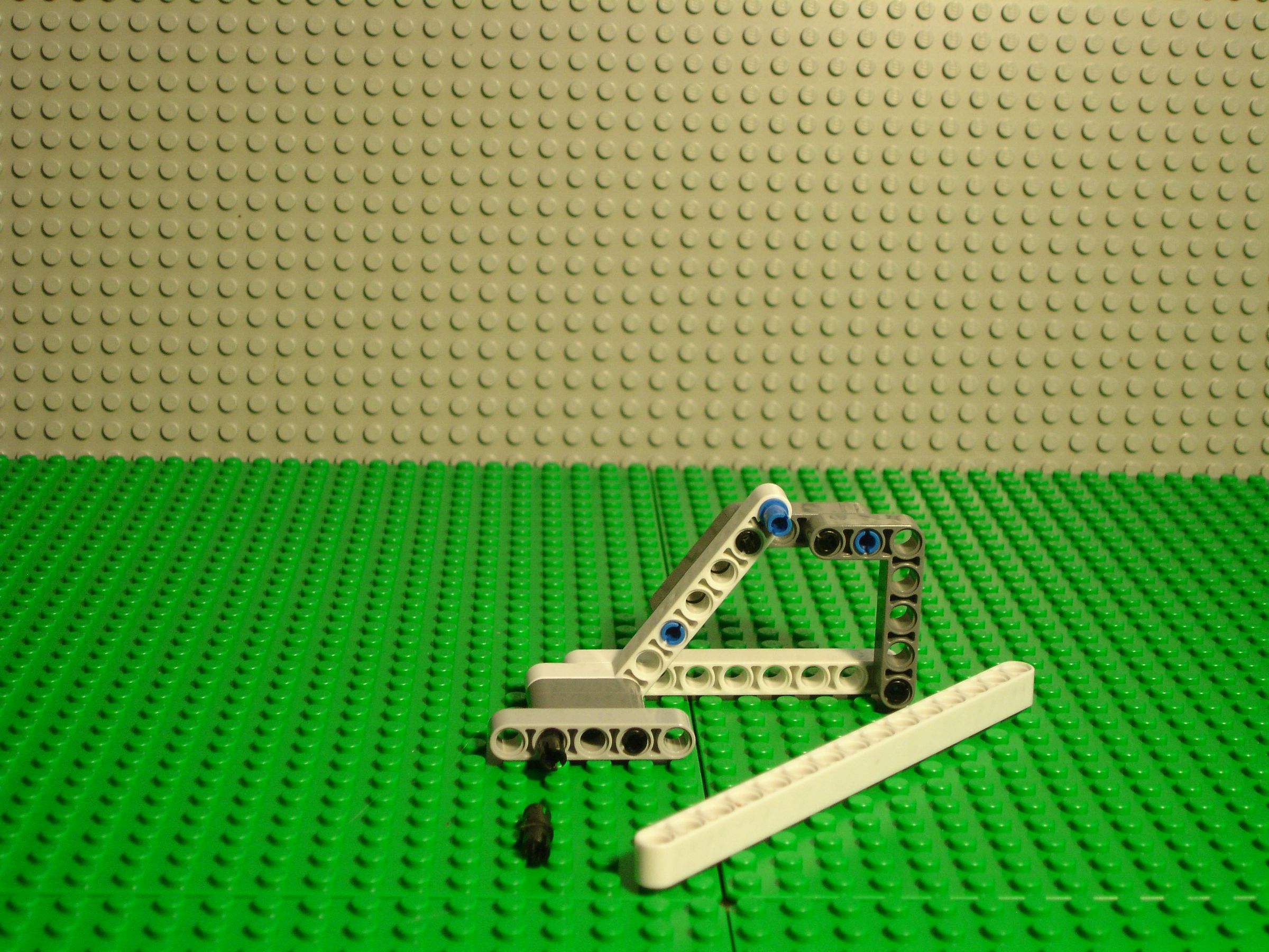 Build a Simple LEGO Starter Robot : 7 Steps - Instructables