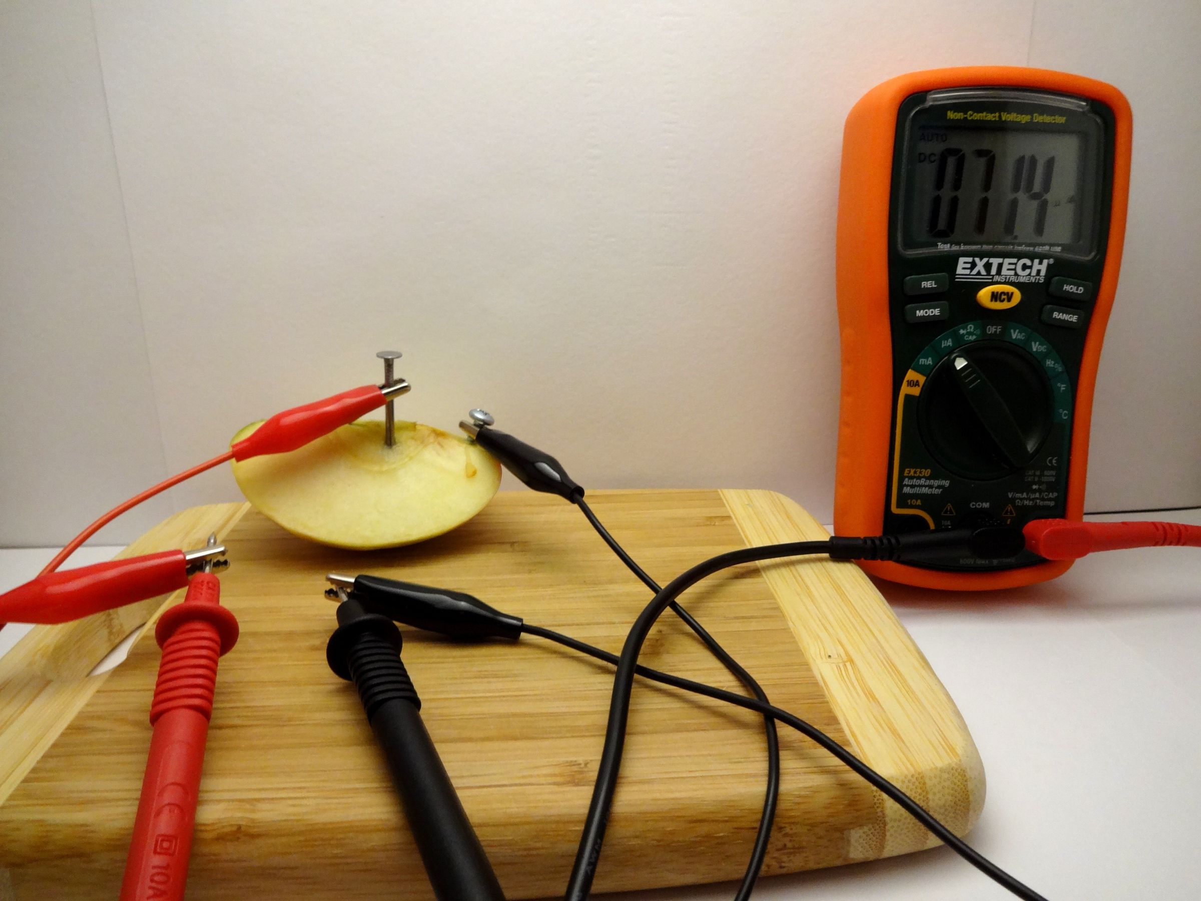 Comparing Apples, Oranges, and Batteries : 8 Steps (with Pictures ...