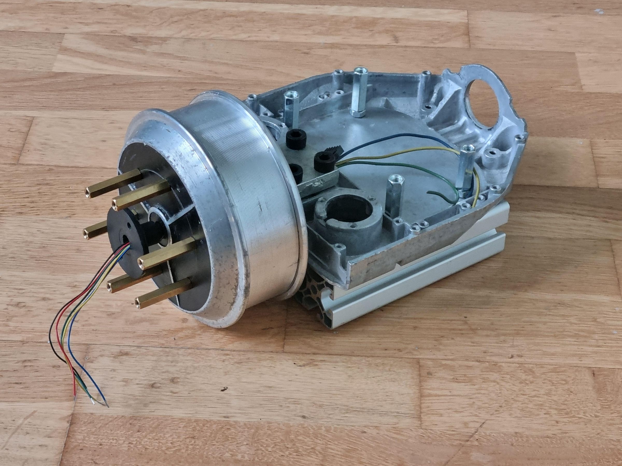 50 Bucks Direct Drive Wheel Base From a Hoverboard : 9 Steps ...