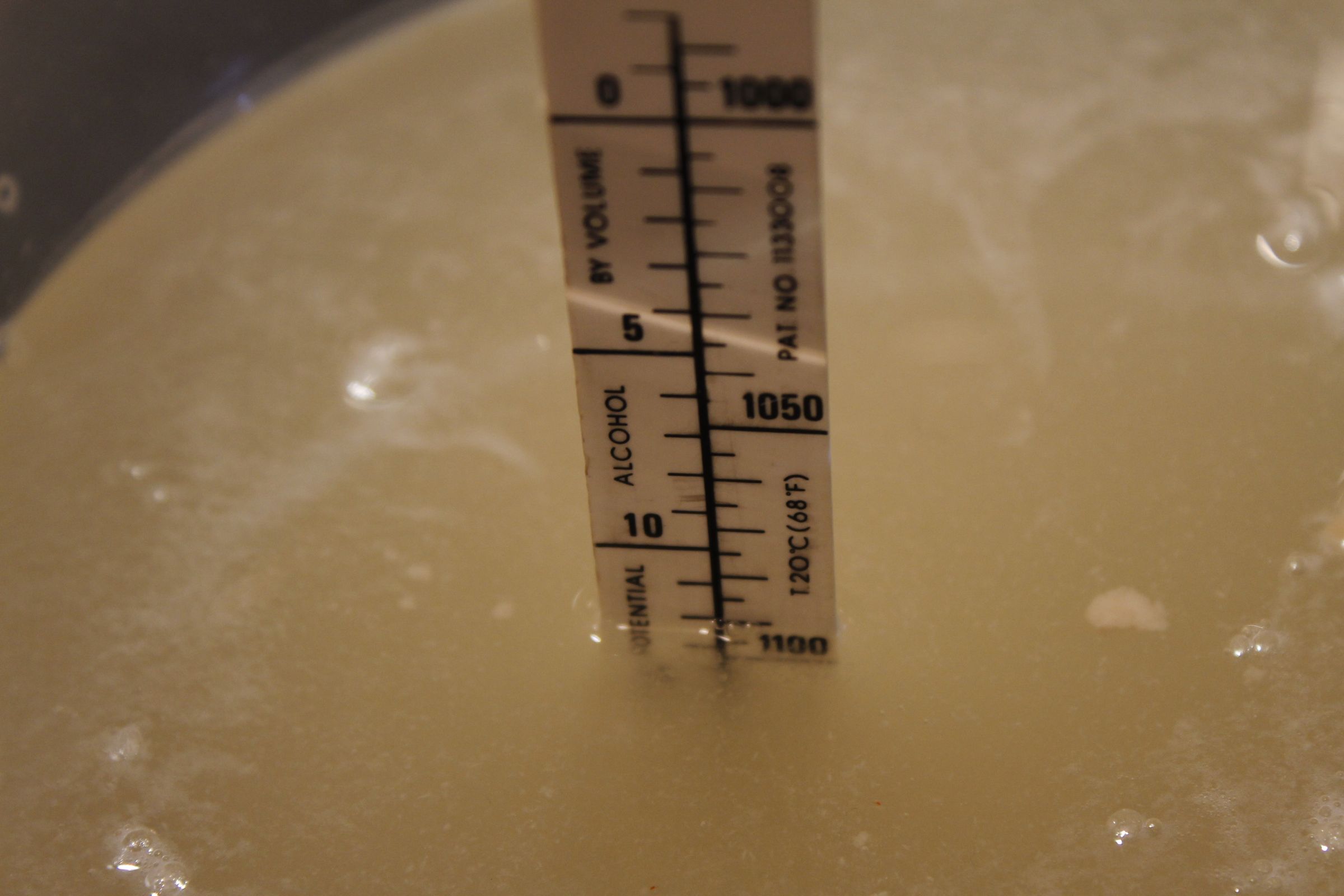 Home Made Apple Core Wine : 9 Steps (with Pictures) - Instructables