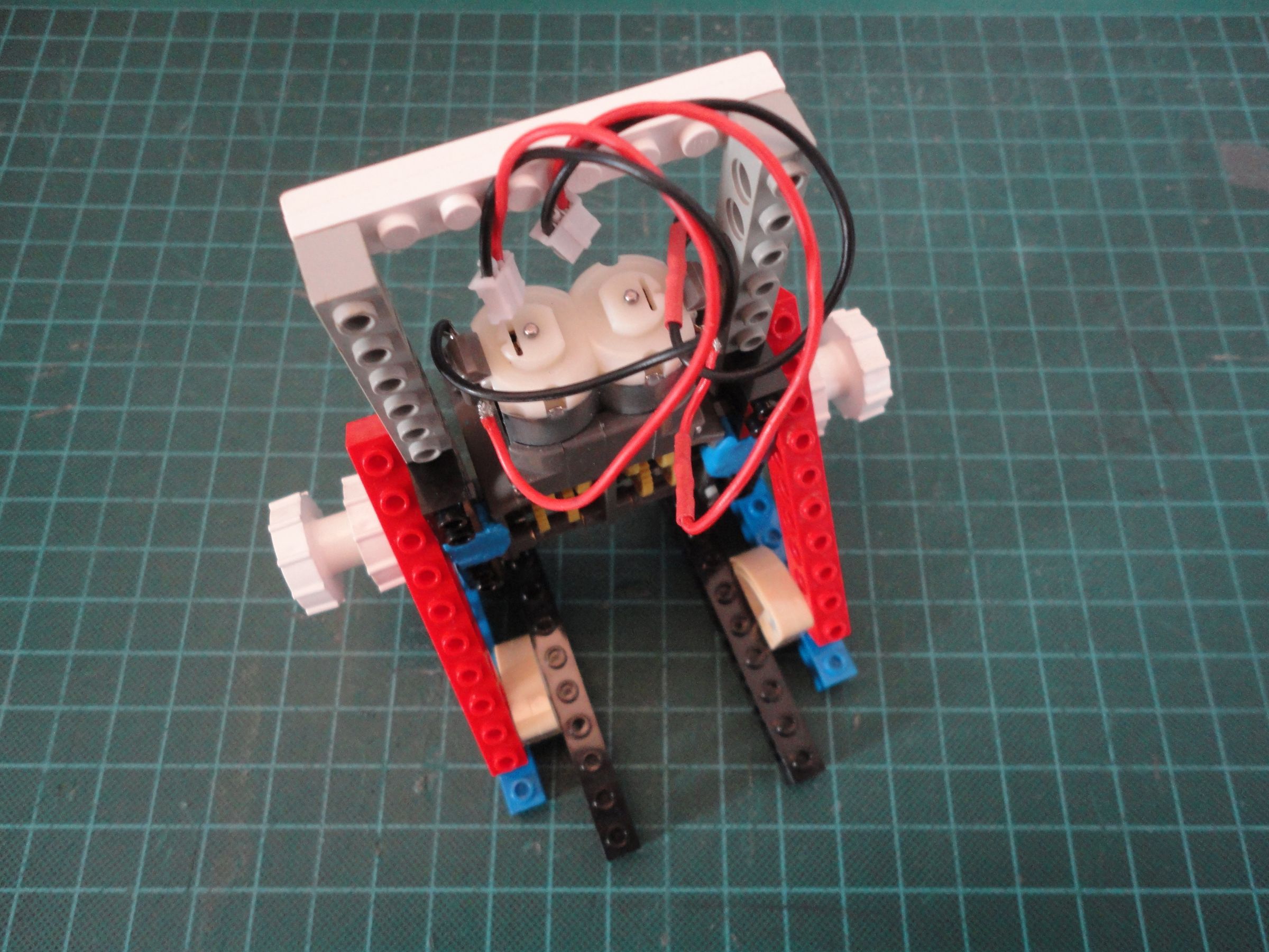 Lego Track Bot : 14 Steps (with Pictures) - Instructables