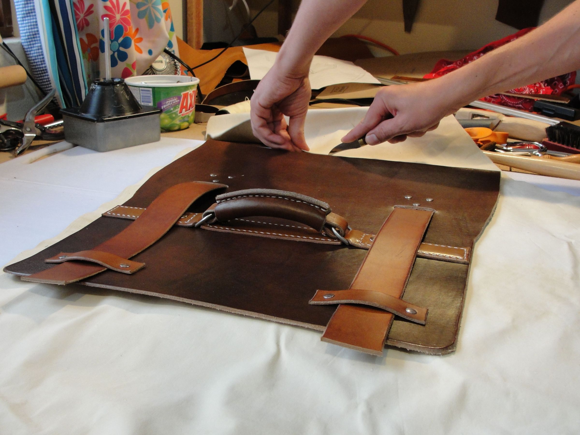 Leather Briefcase (Covert Edition) : 14 Steps (with Pictures ...