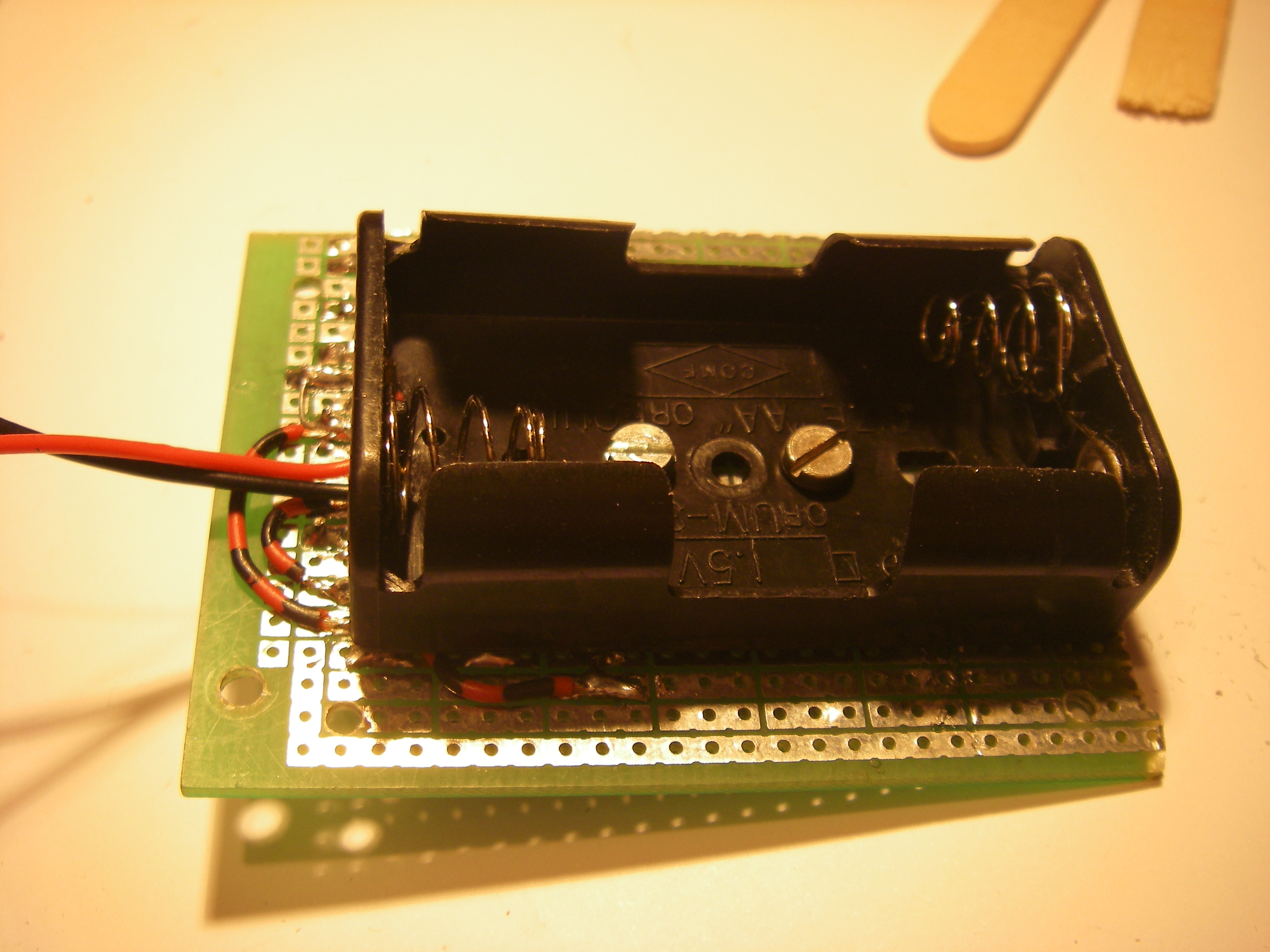 The Arduino AA Undershield : 6 Steps - Instructables