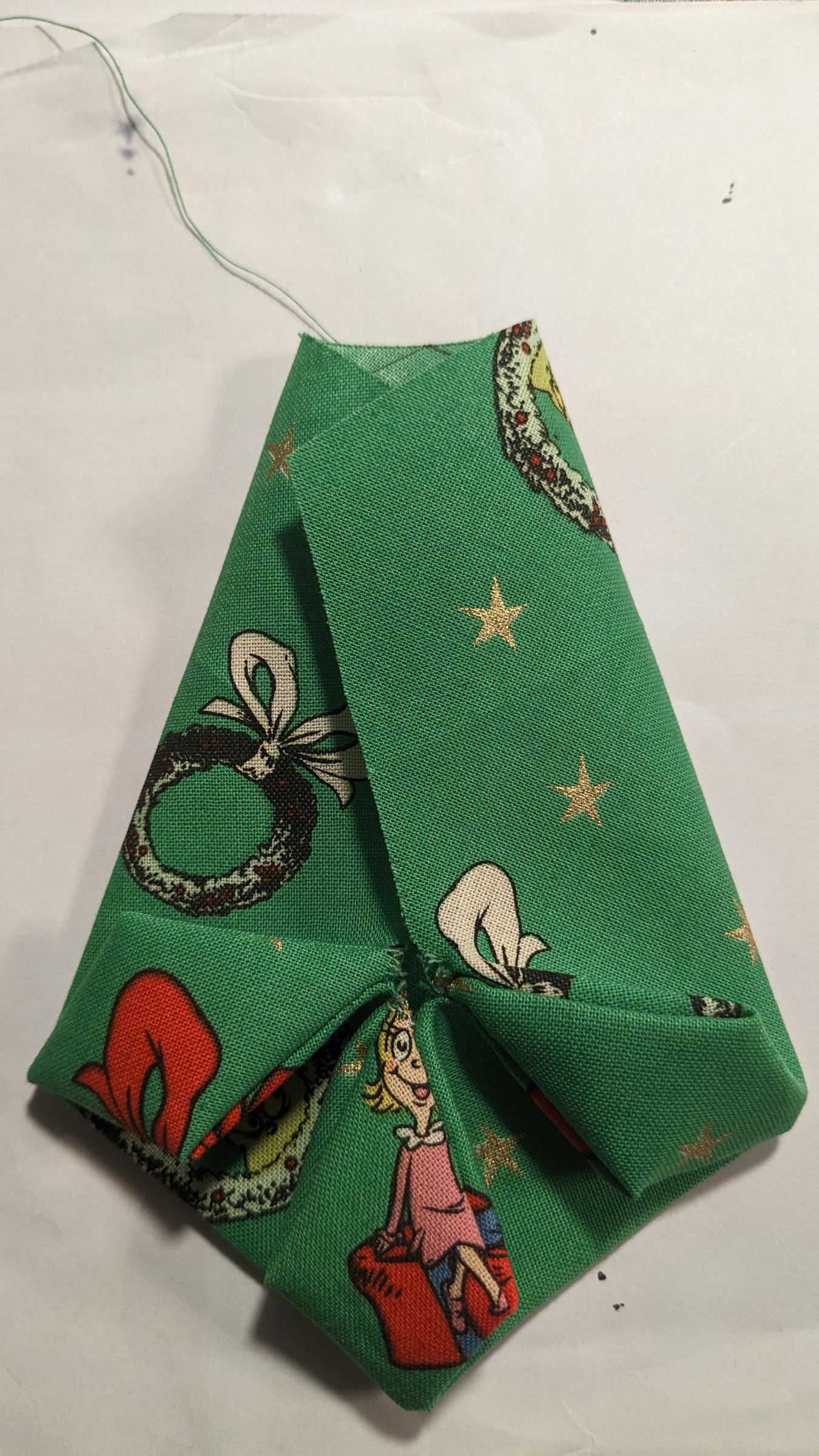 Pentagon Decroration for Holidays : 3 Steps - Instructables