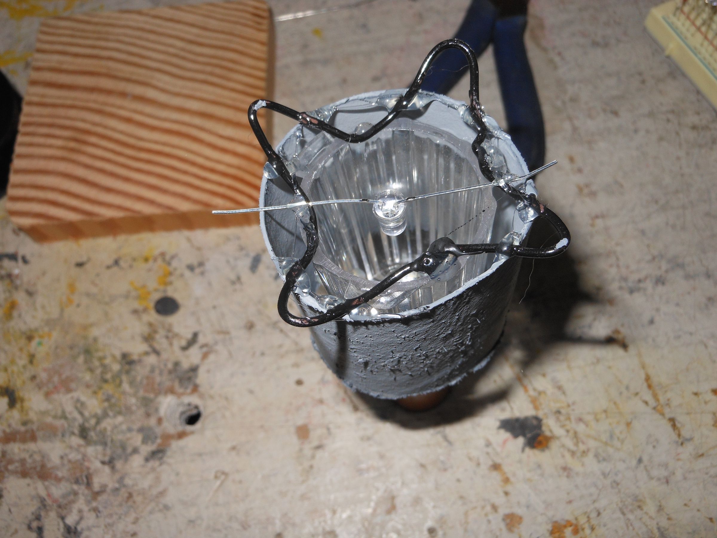 Back to the Future: Doc Brown's Mind Reading Helmet : 13 Steps (with ...