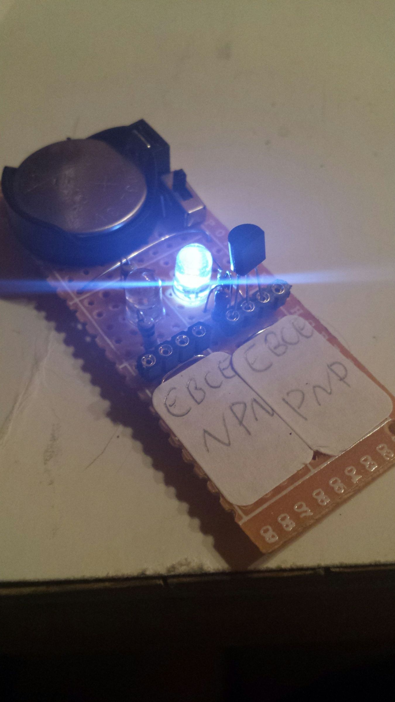 Simple Transistor Tester : 10 Steps (with Pictures) - Instructables