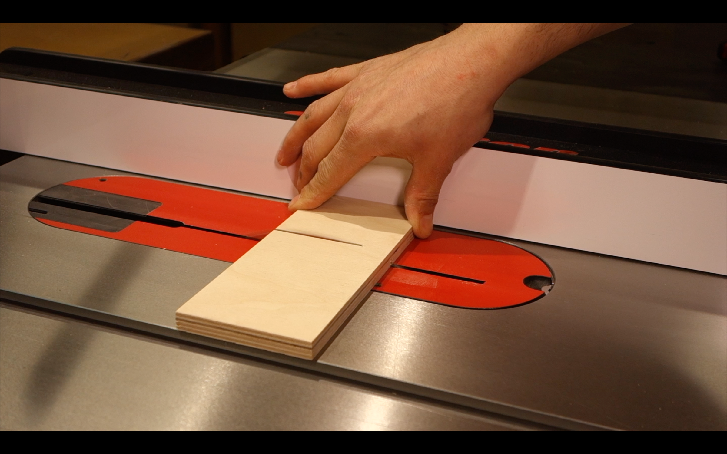Make It - Adjustable Router Fence : 7 Steps (with Pictures) - Instructables