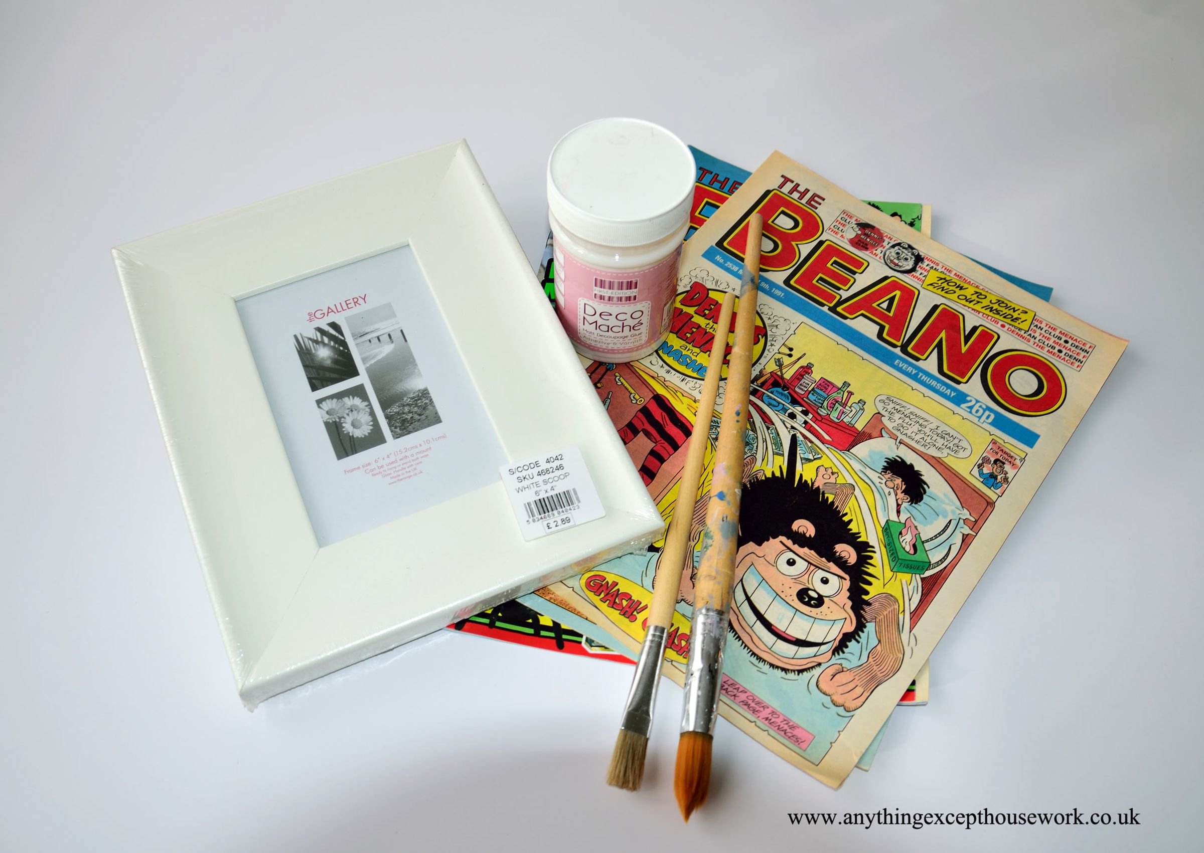 Decoupage Picture Frames Using Comics : 6 Steps (with Pictures ...