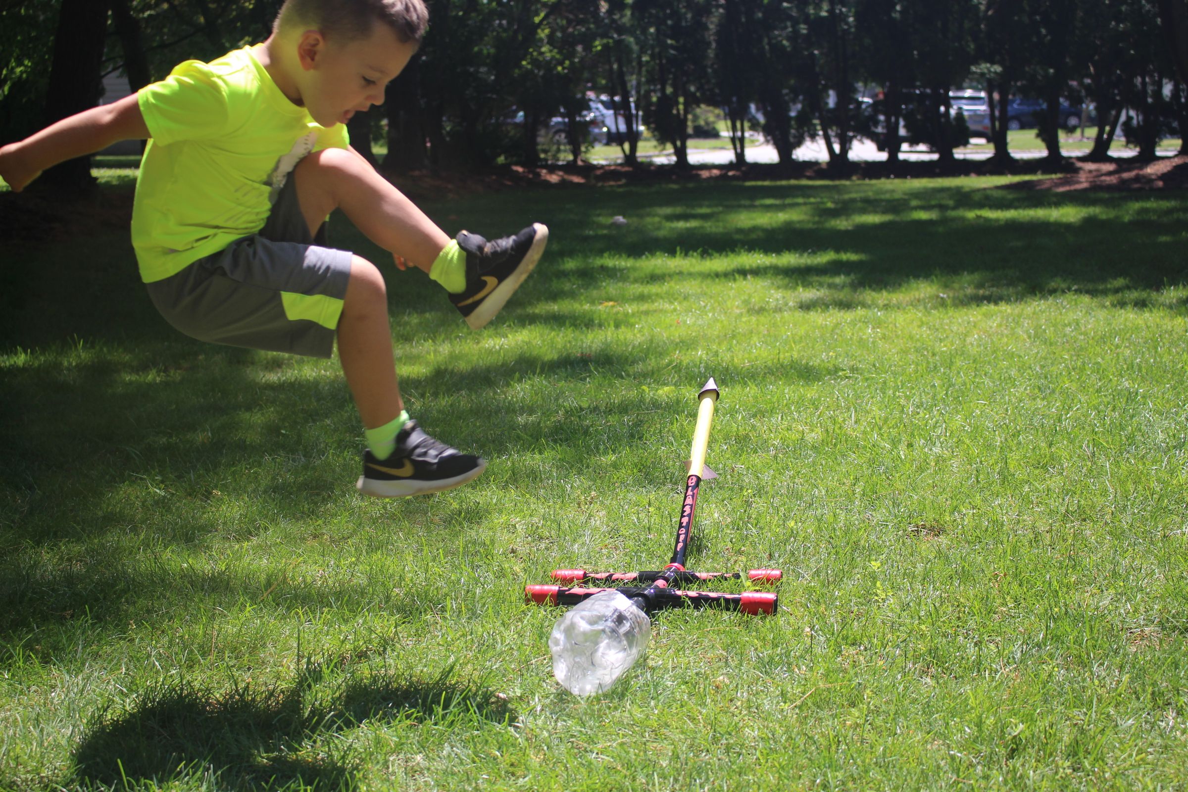 DIY Paper Stomp Rockets : 7 Steps (with Pictures) - Instructables