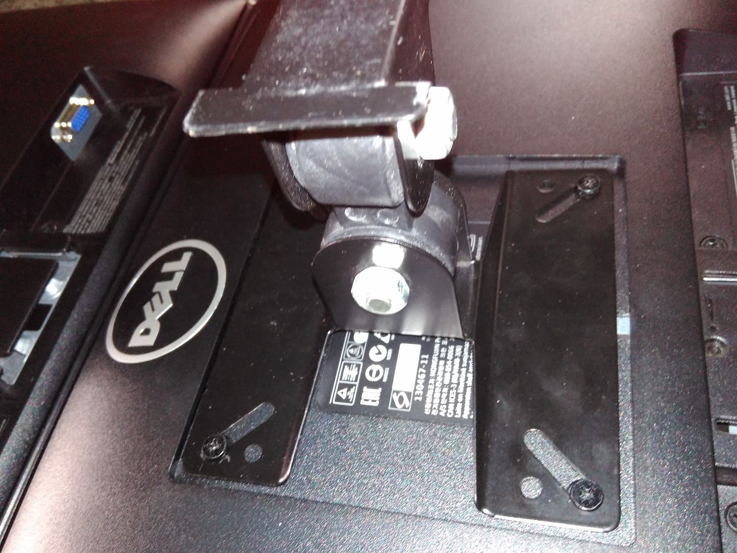 DIY Dual Monitor Stand for Less Than $10 : 5 Steps (with Pictures ...