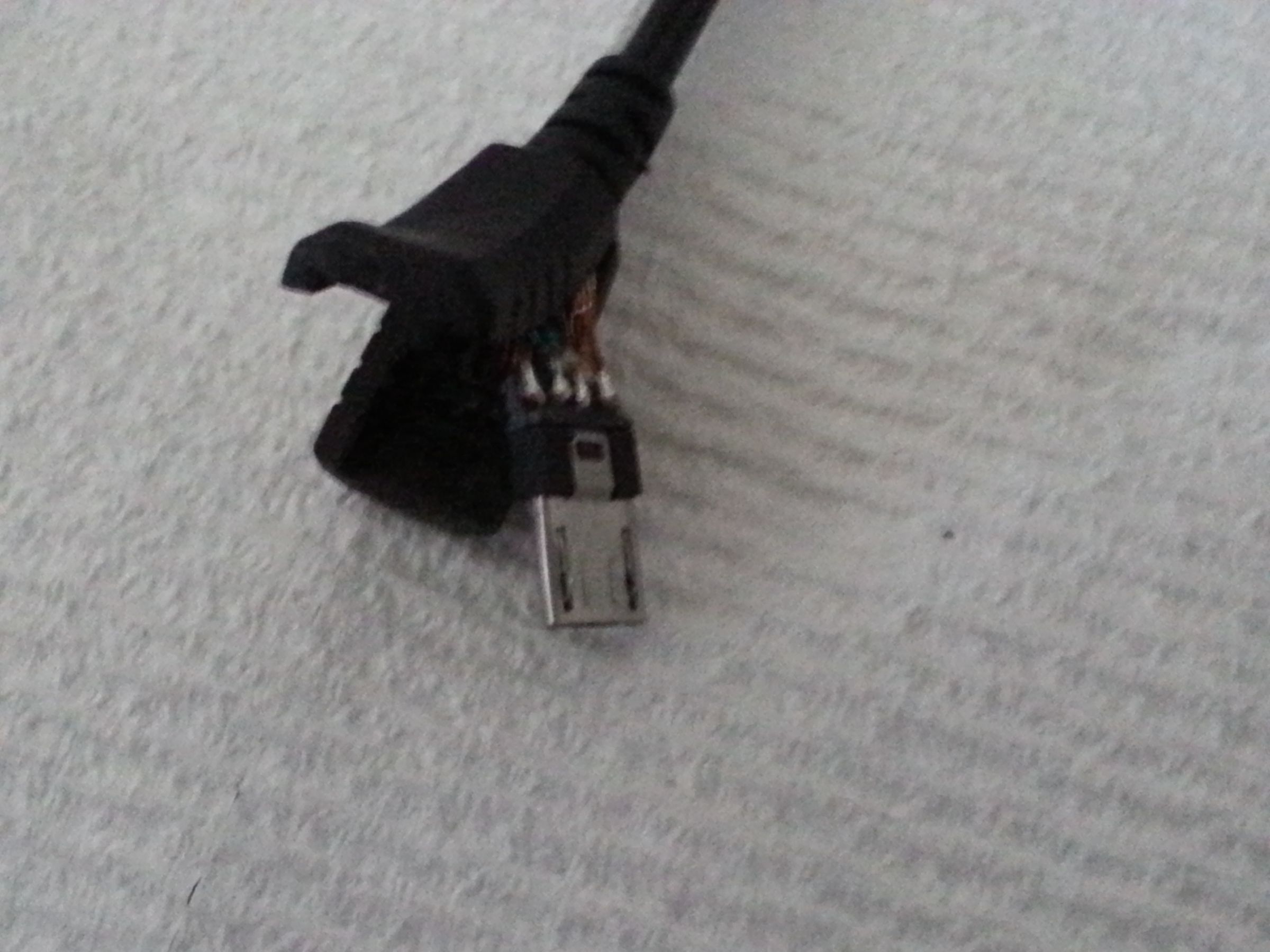 Make a USB OTG Host Cable. the Easy Way! : 4 Steps - Instructables