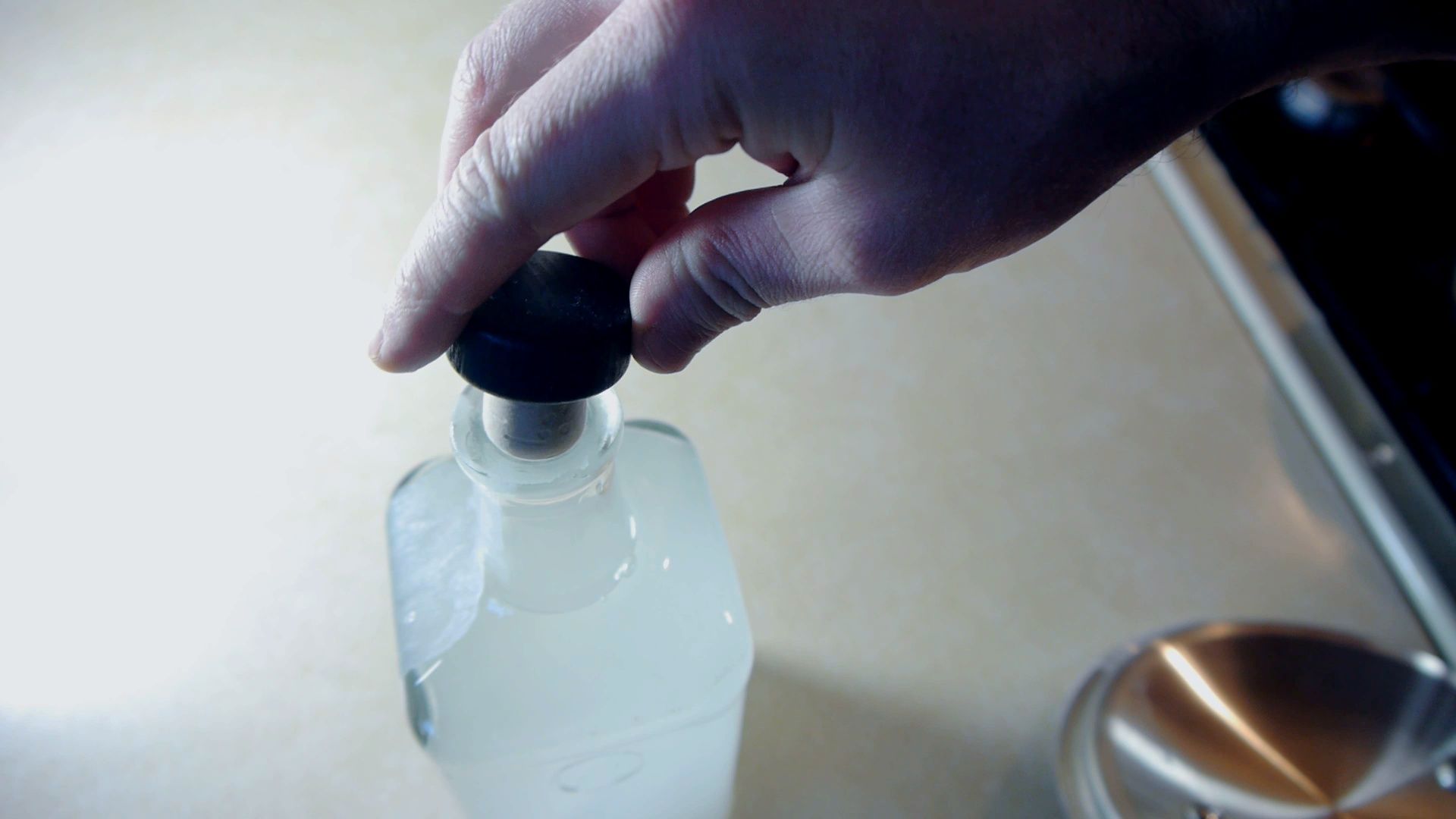 Fitzroy Storm Glass (18th Century Weather Prediction Device) : 3 Steps ...