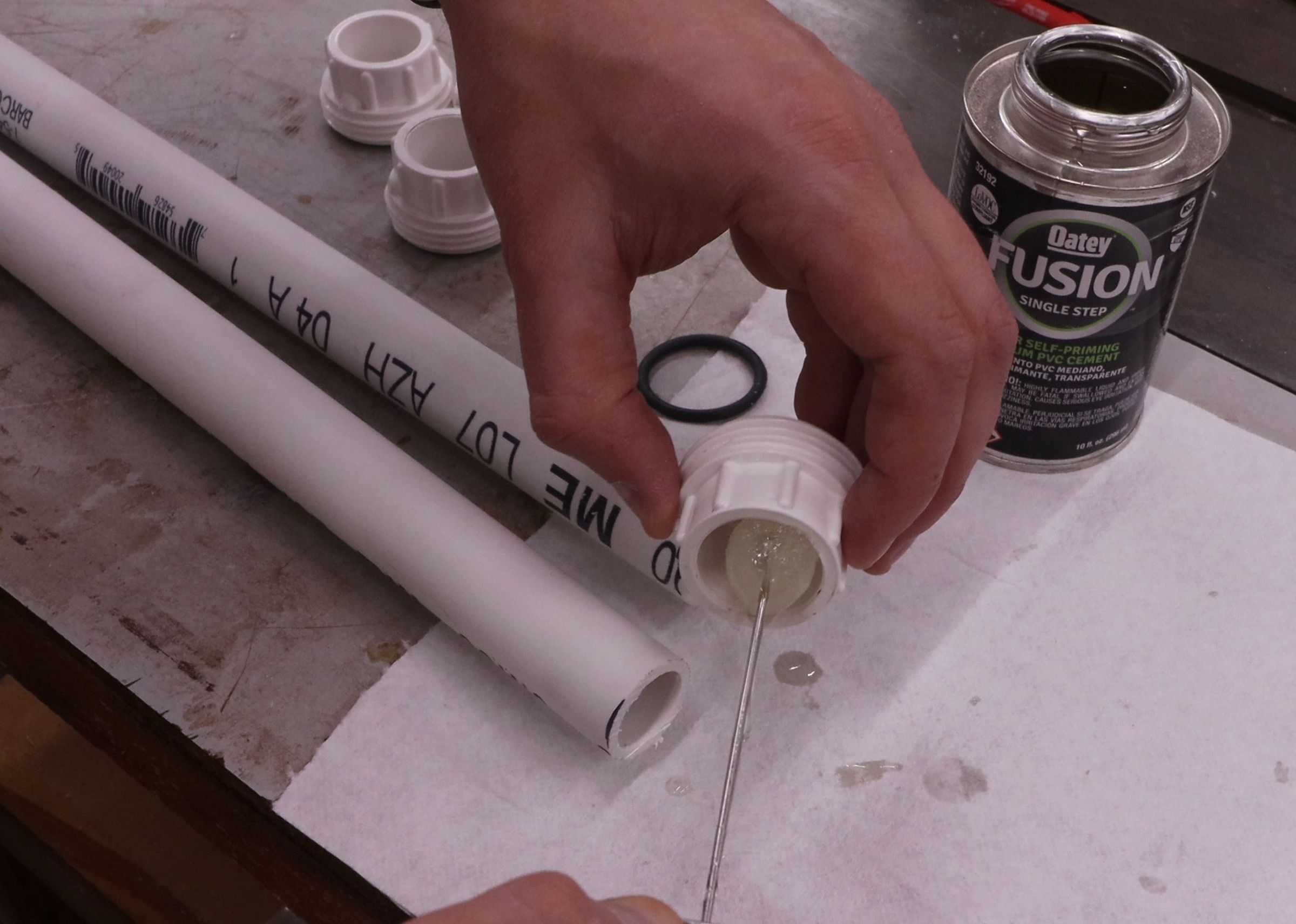 DIY Inexpensive Collapsible Projector Screen Frame : 8 Steps (with ...