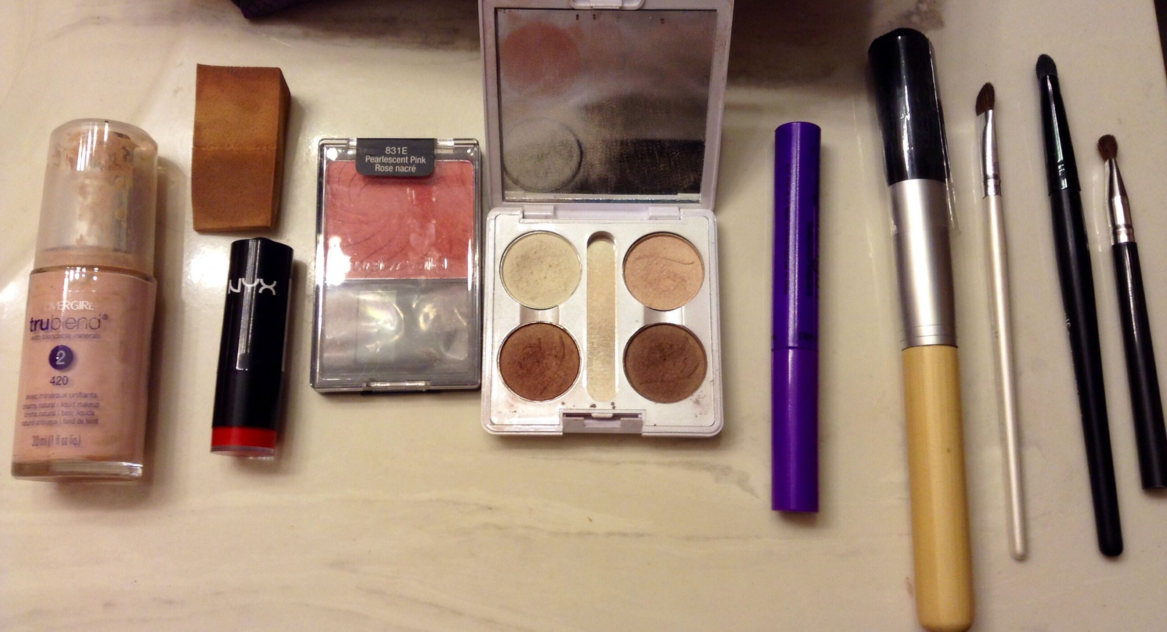 Kid's Stage Makeup : 12 Steps - Instructables