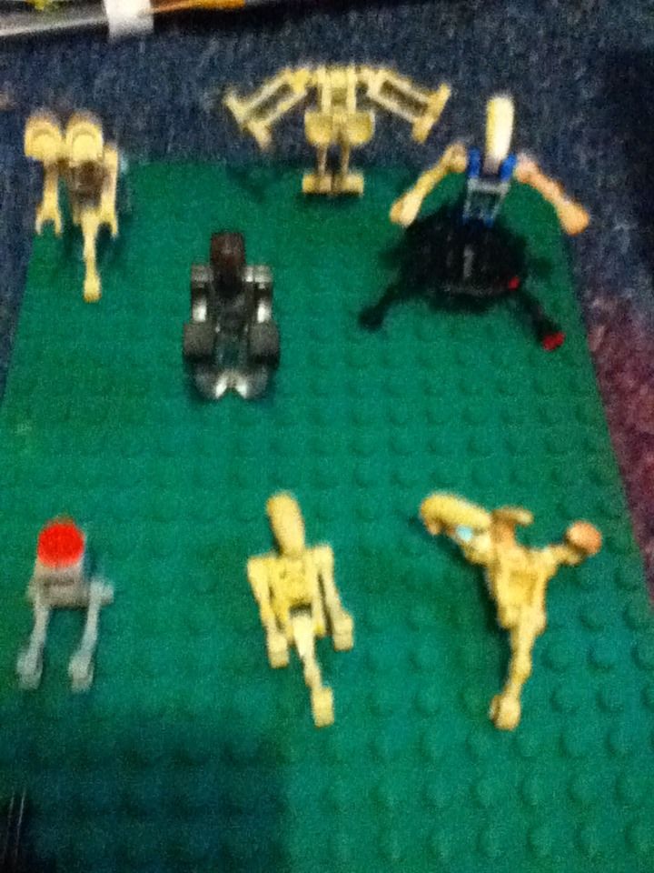 Lego Custom Robots : 3 Steps - Instructables
