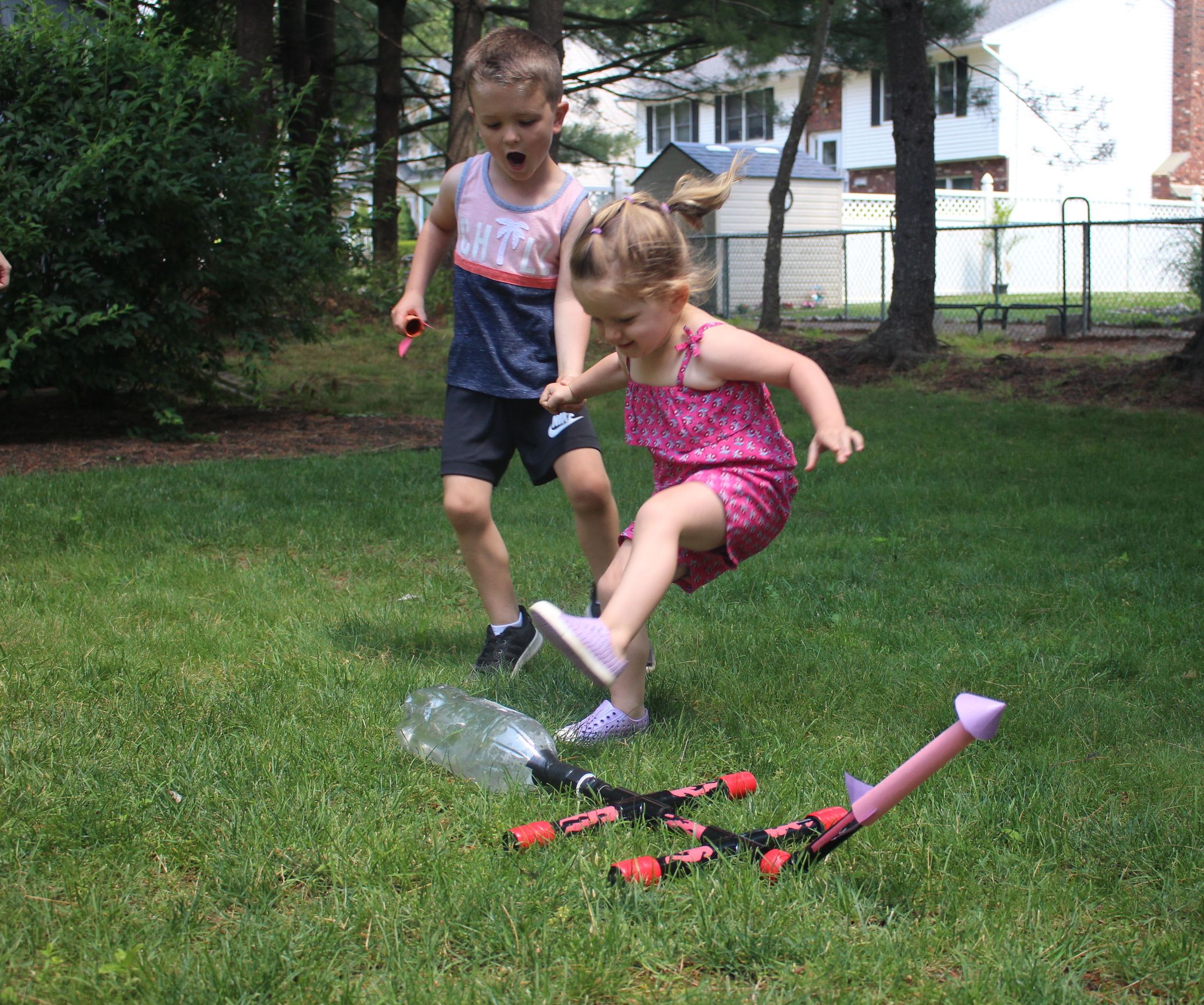 DIY Paper Stomp Rockets : 7 Steps (with Pictures) - Instructables