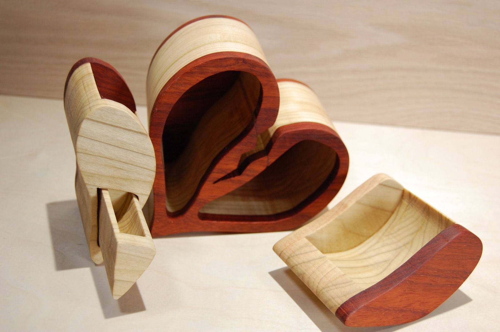 Broken Heart Bandsaw Box : 12 Steps (with Pictures) - Instructables