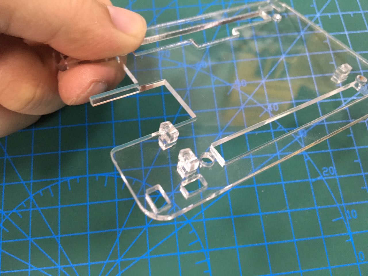 5 Design of Laser Cut Cases for 5 Popular Platforms : 10 Steps (with ...