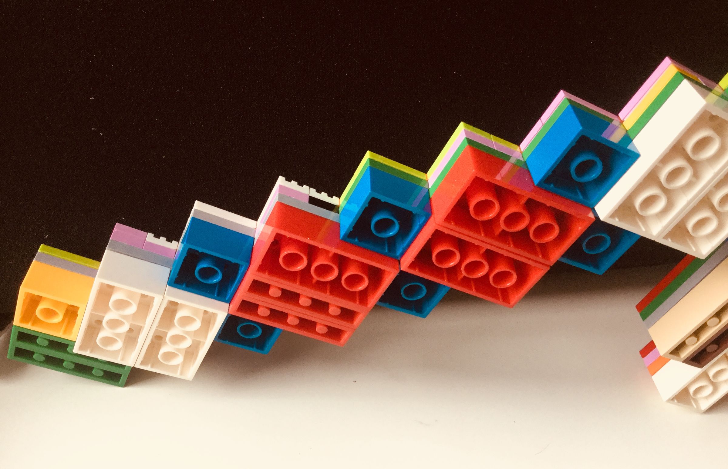 Lego Minecraft Diamond Pickaxe : 5 Steps - Instructables