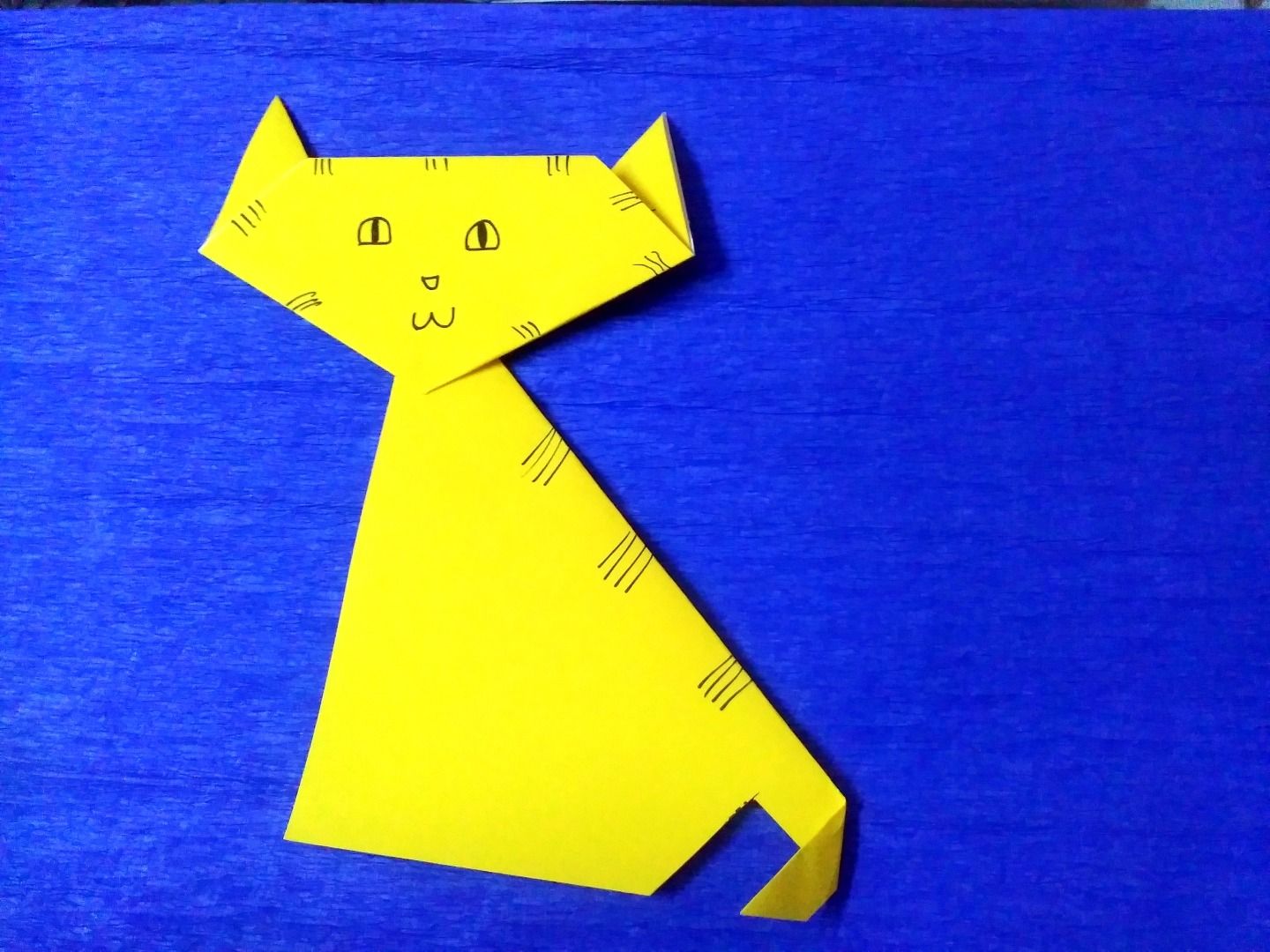 How to Make Paper Cat (Origami) : 4 Steps - Instructables