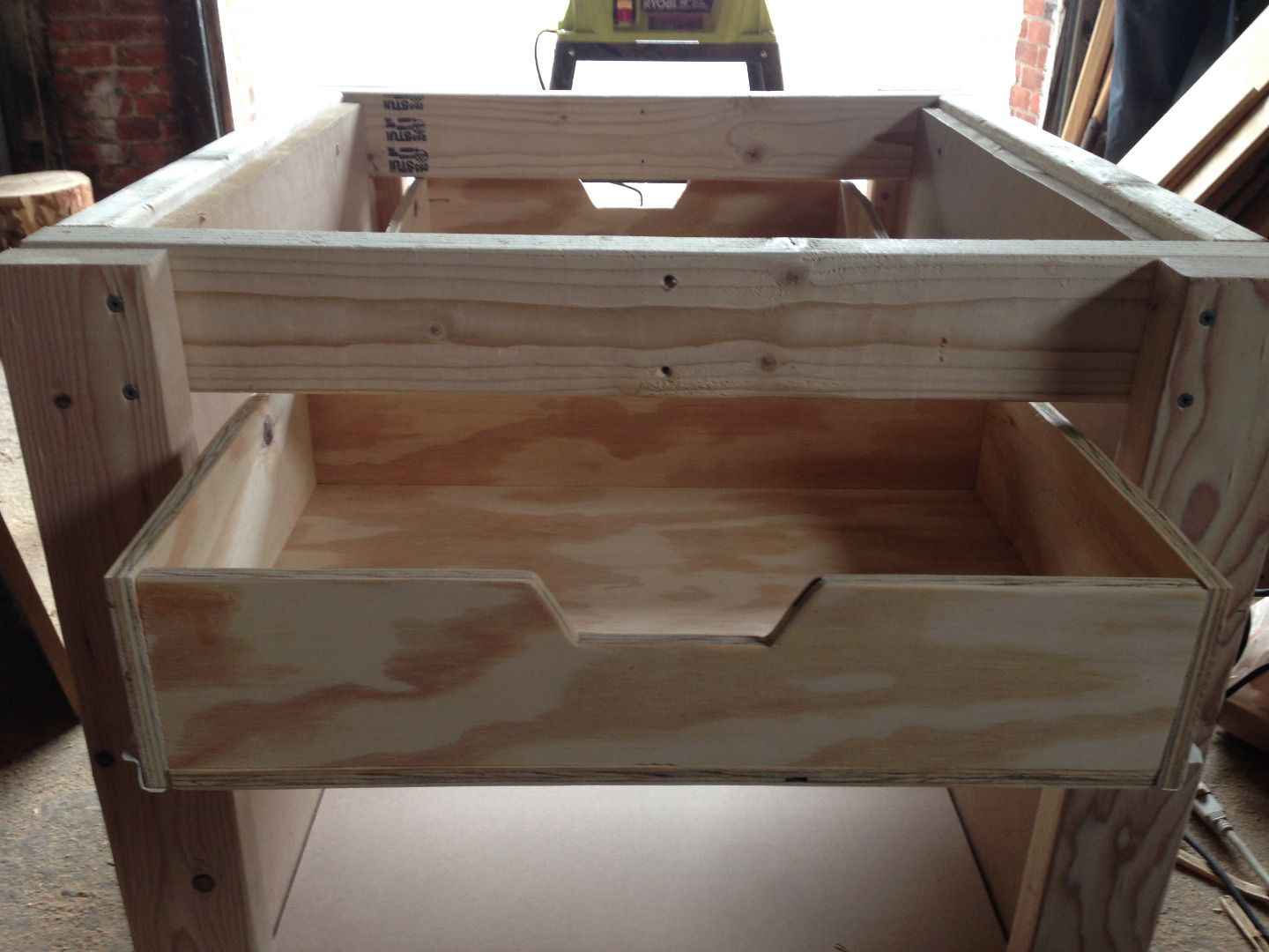 Ultimate Mobile Workbench : 9 Steps (with Pictures) - Instructables