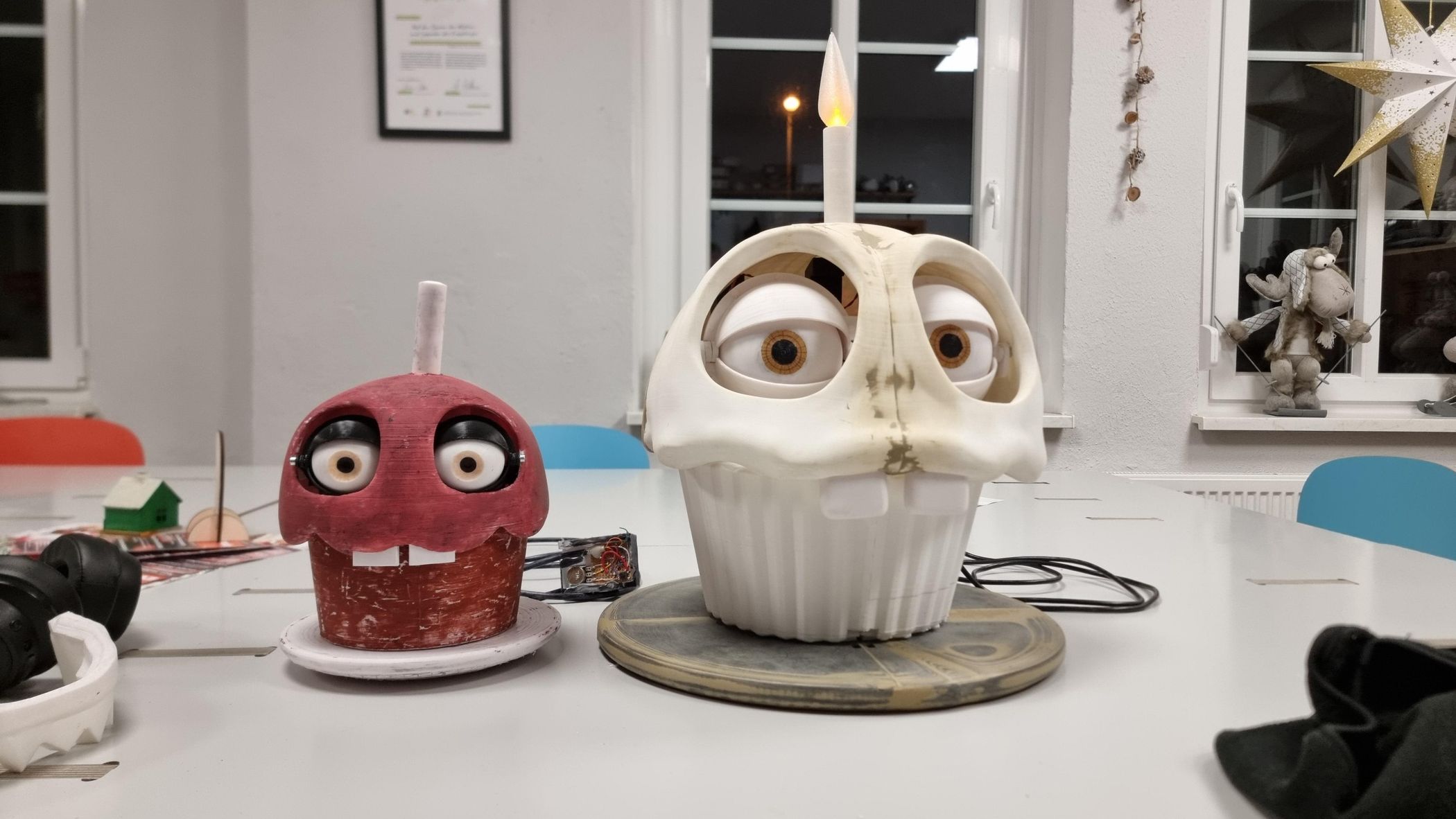 FNAF Movie - Cupcake V2 : 6 Steps - Instructables