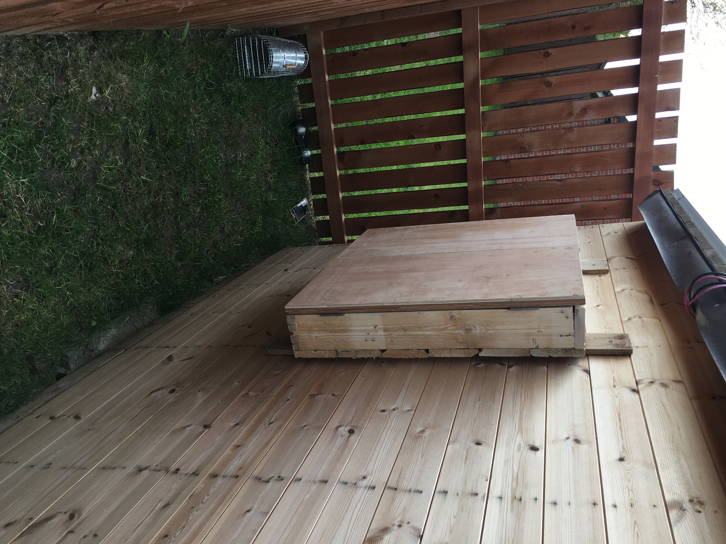 Custom Solar Powered Playhouse With Built in DIY Powerwall! : 7 Steps ...