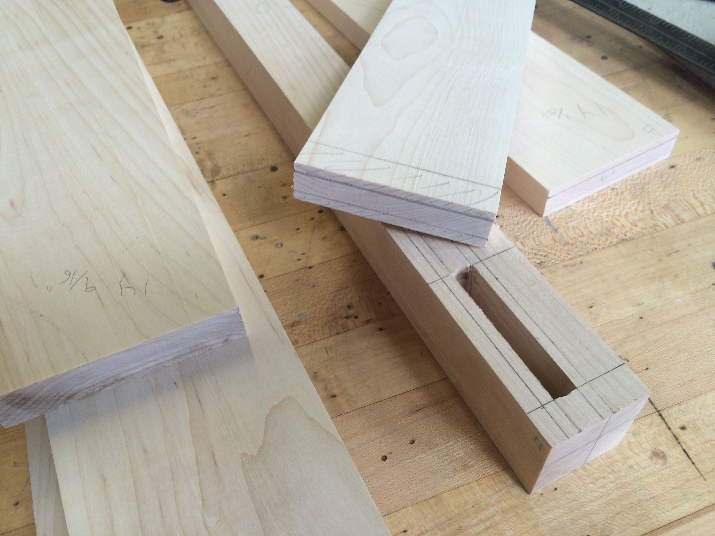 Mortise and Tenon End Table : 6 Steps (with Pictures) - Instructables