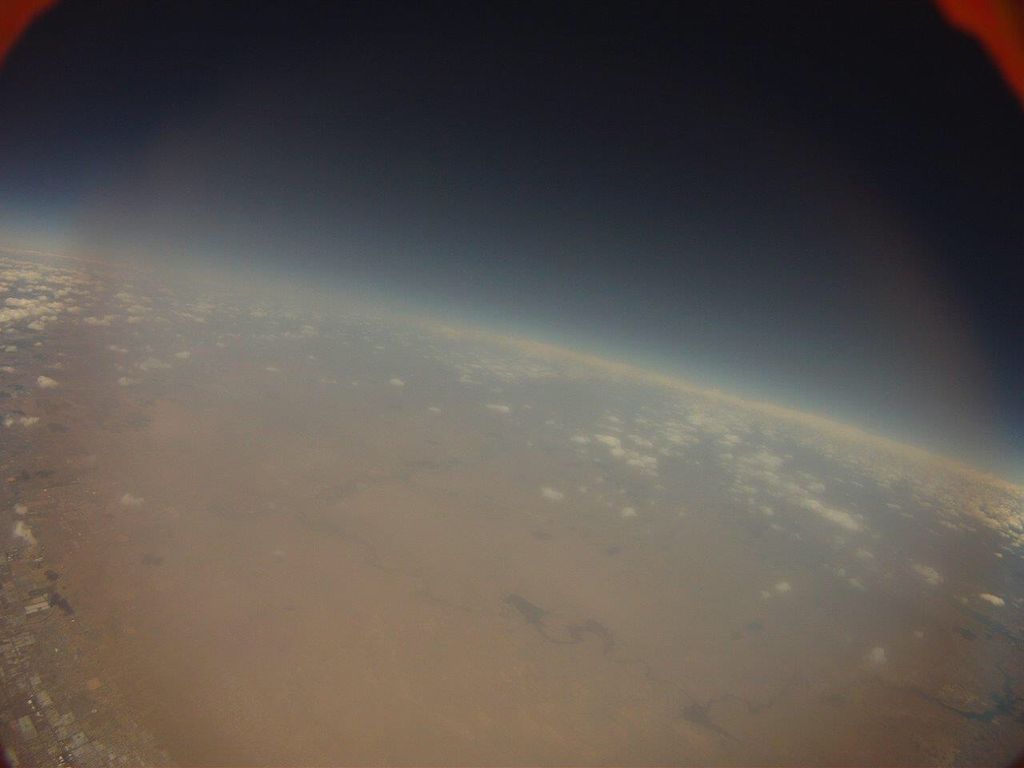 How to Send a Camera to Space : 5 Steps - Instructables