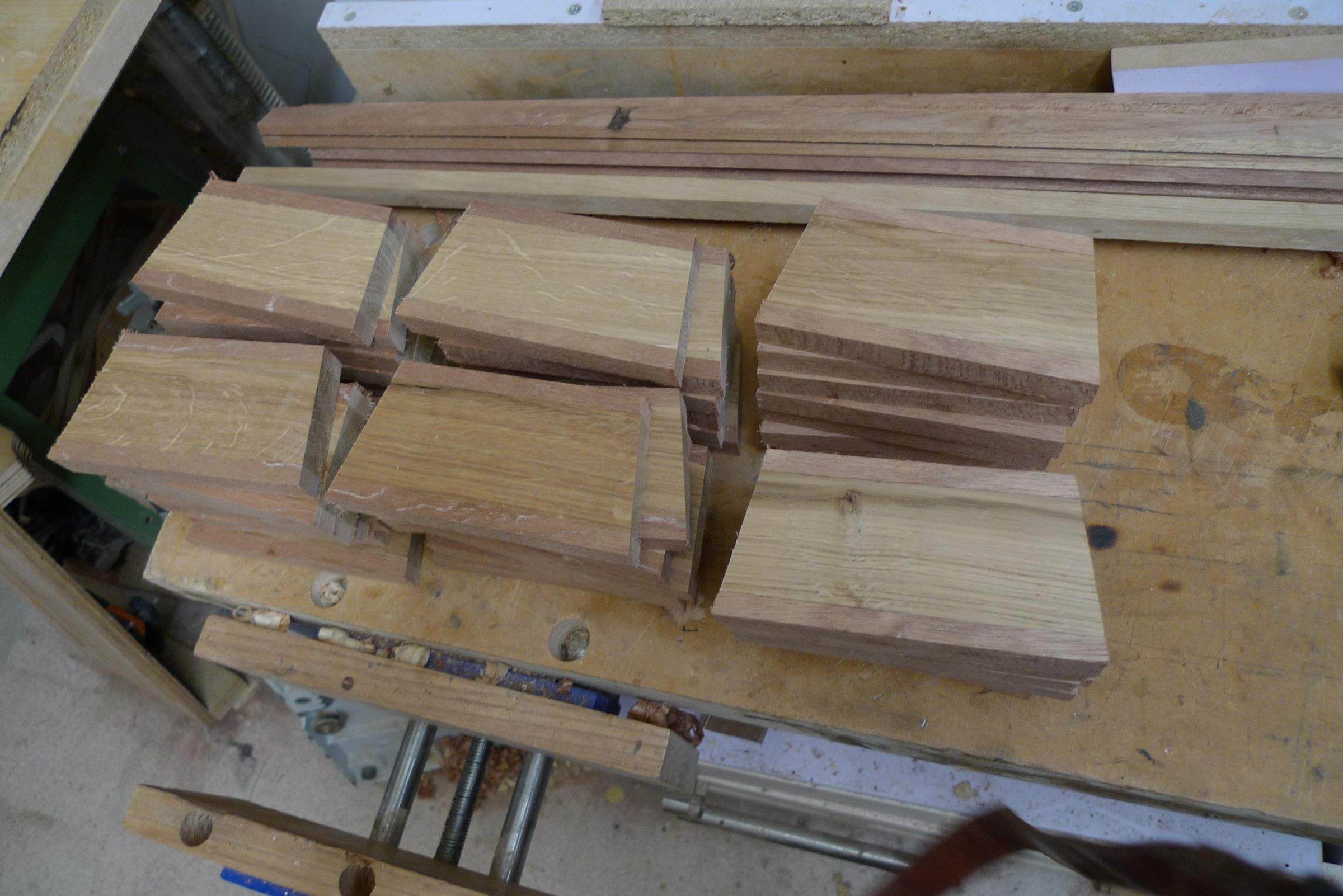 Faceted Curved Wooden Chair : 12 Steps (with Pictures) - Instructables